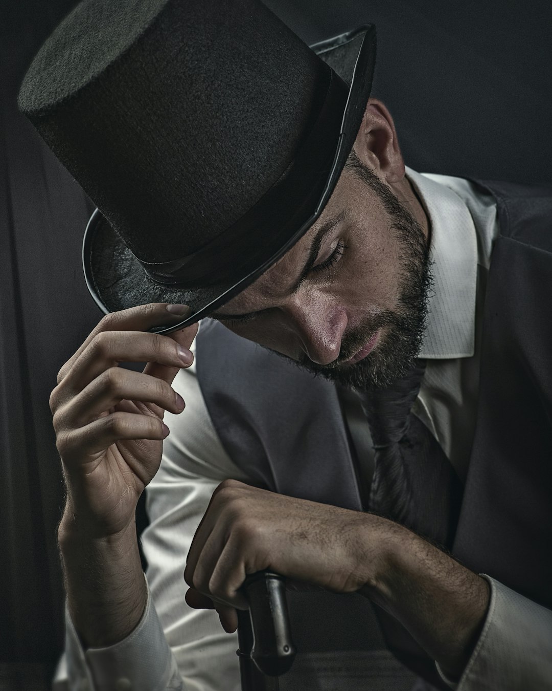 100+ Gentleman Pictures | Download Free Images on Unsplash 100+ Gentleman Pictures | Download Free Images on Unsplash