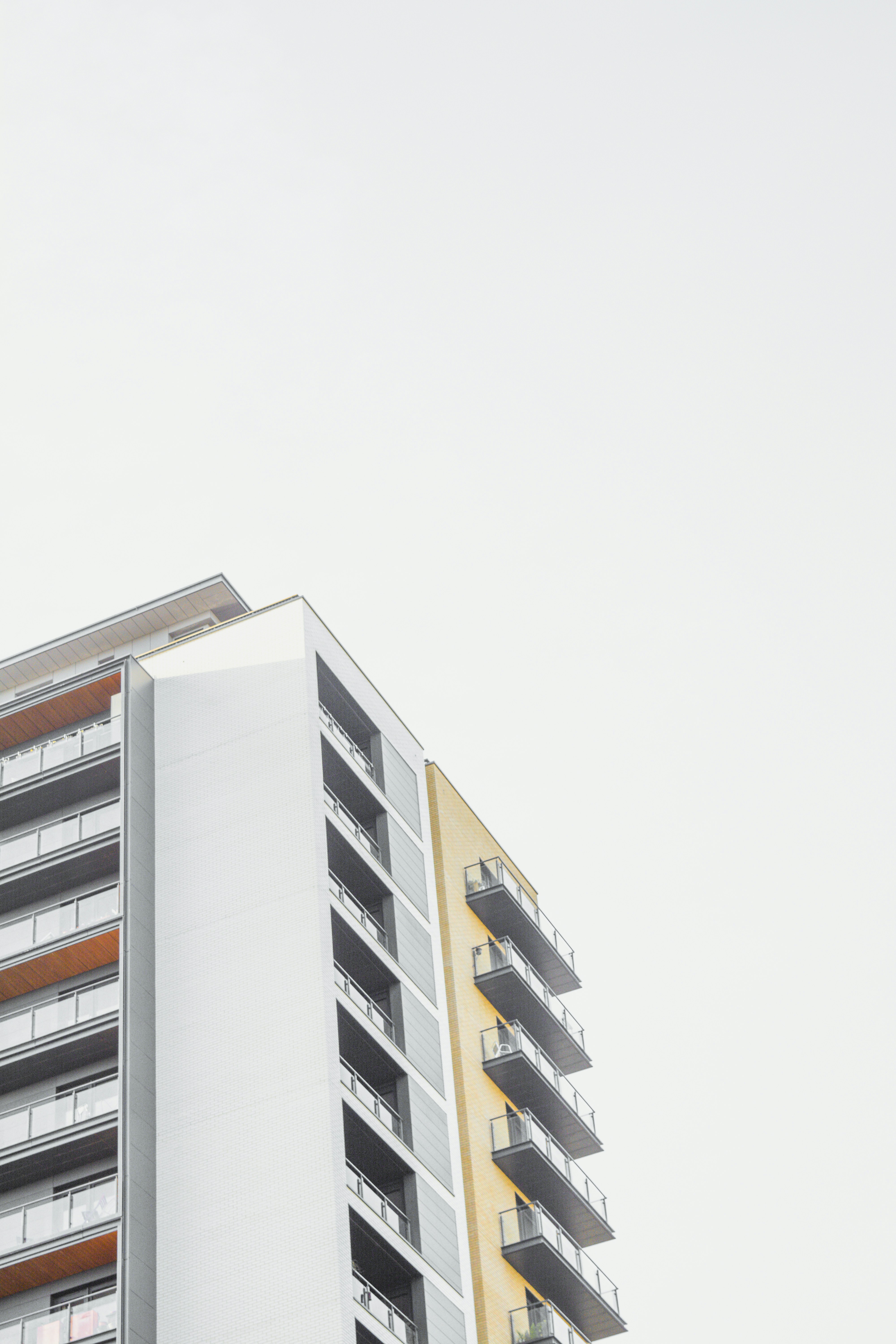 White and yellow building photo – Free Architecture Image on Unsplash