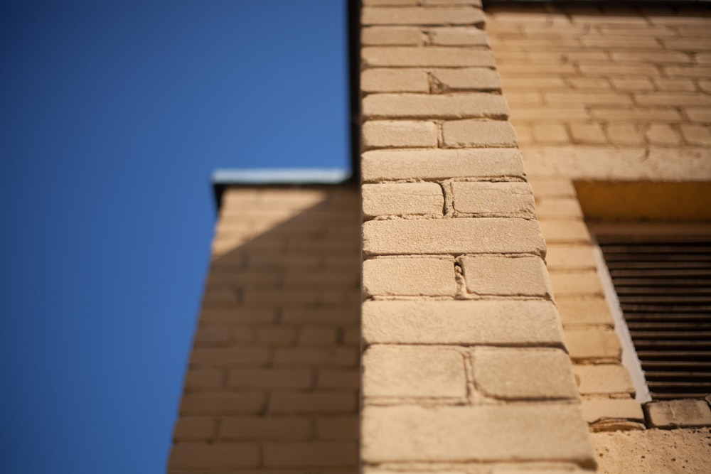 Tilt photography of wall bricks photo – Free Blue sky Image on Unsplash Tilt photography of wall bricks photo – Free Blue sky Image on Unsplash