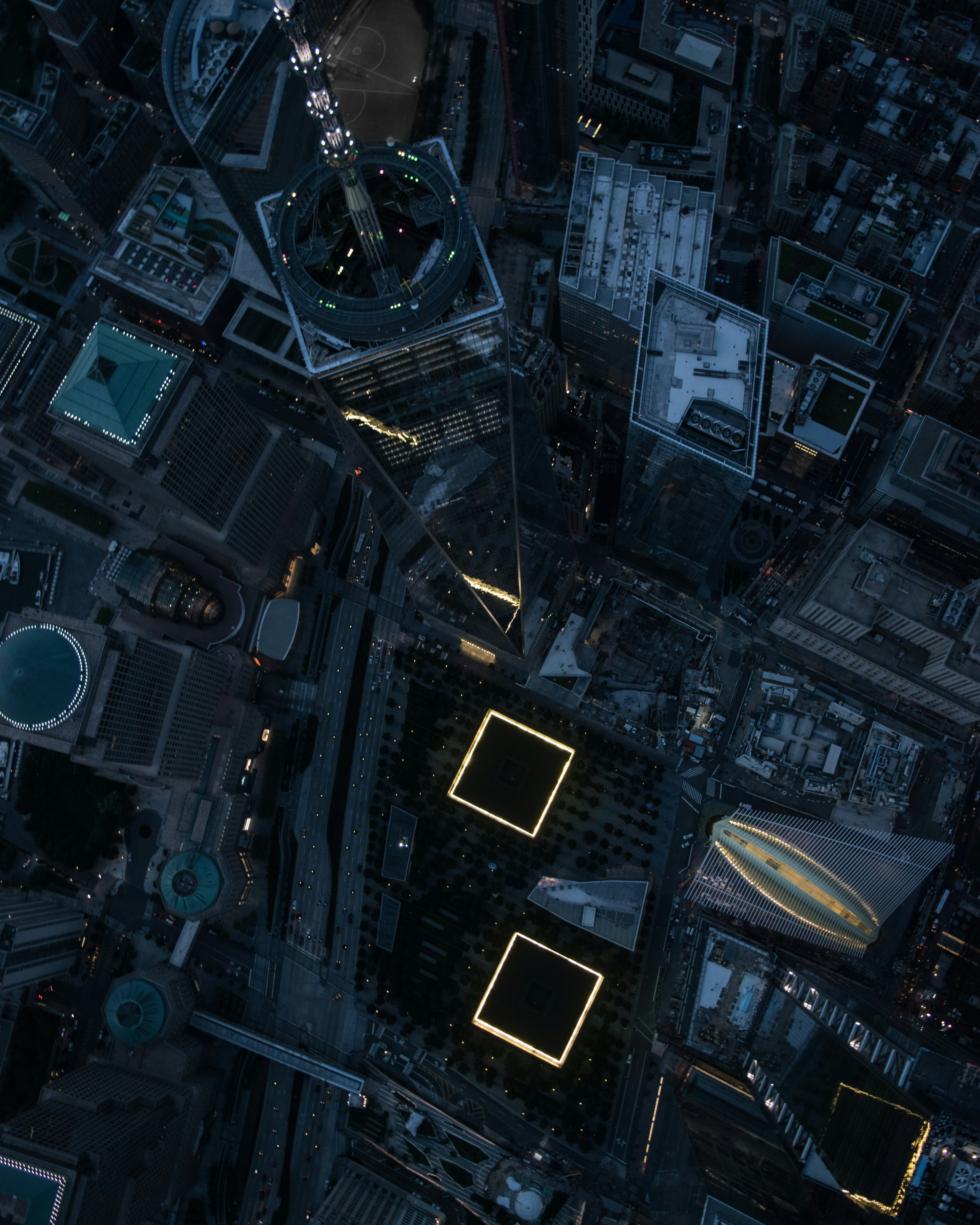 Bird's eye view of high-rise building photo – Free Travel Image on Unsplash