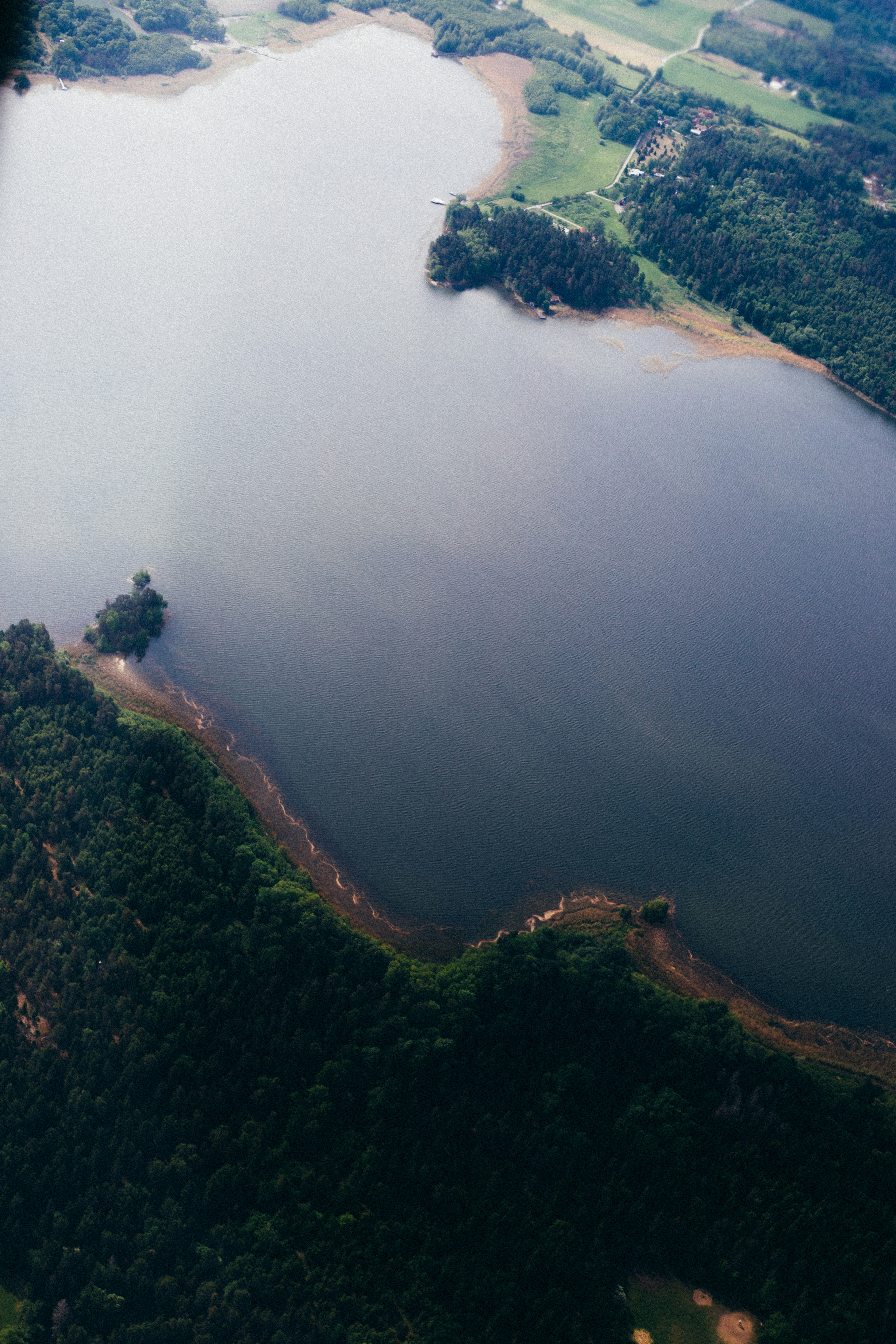 Bird's eye view of lake photo – Free Grey Image on Unsplash