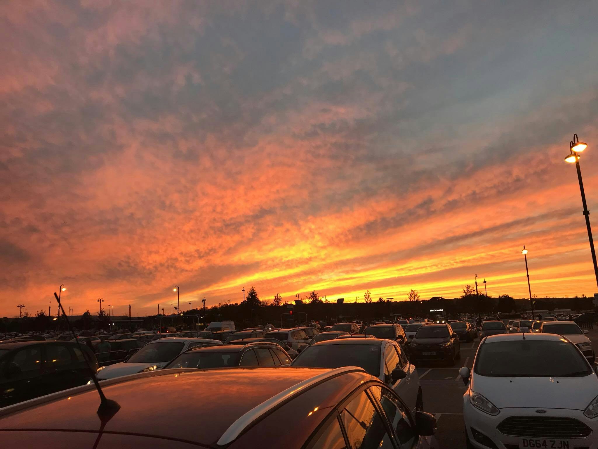 Tom Roberts (@tomrdesigns) | Communauté photos Unsplash