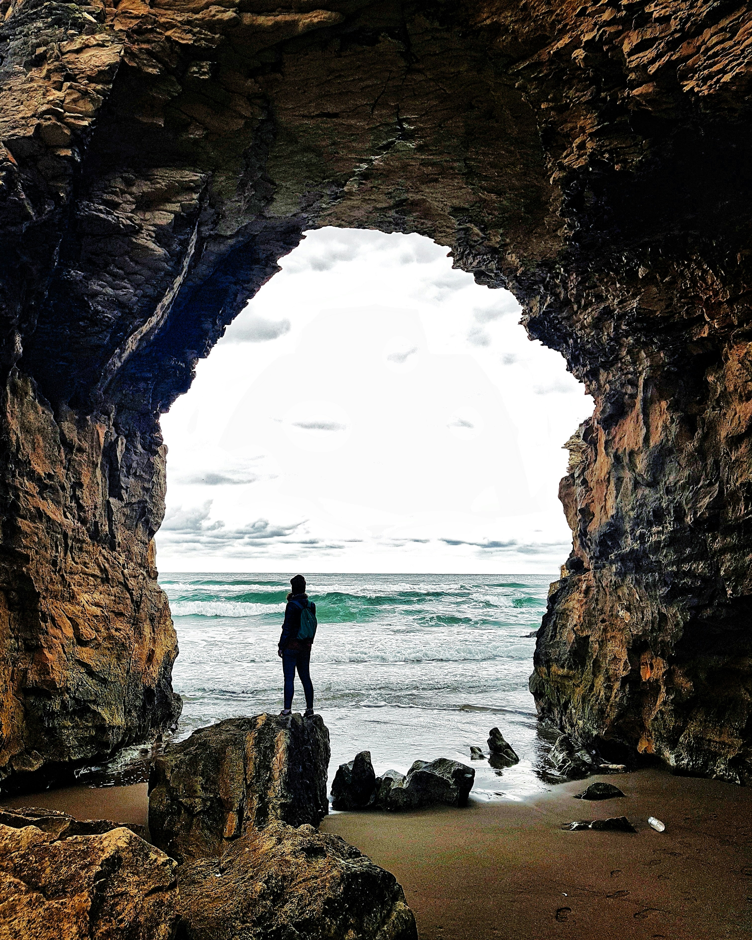 Définition de crique | Dictionnaire français