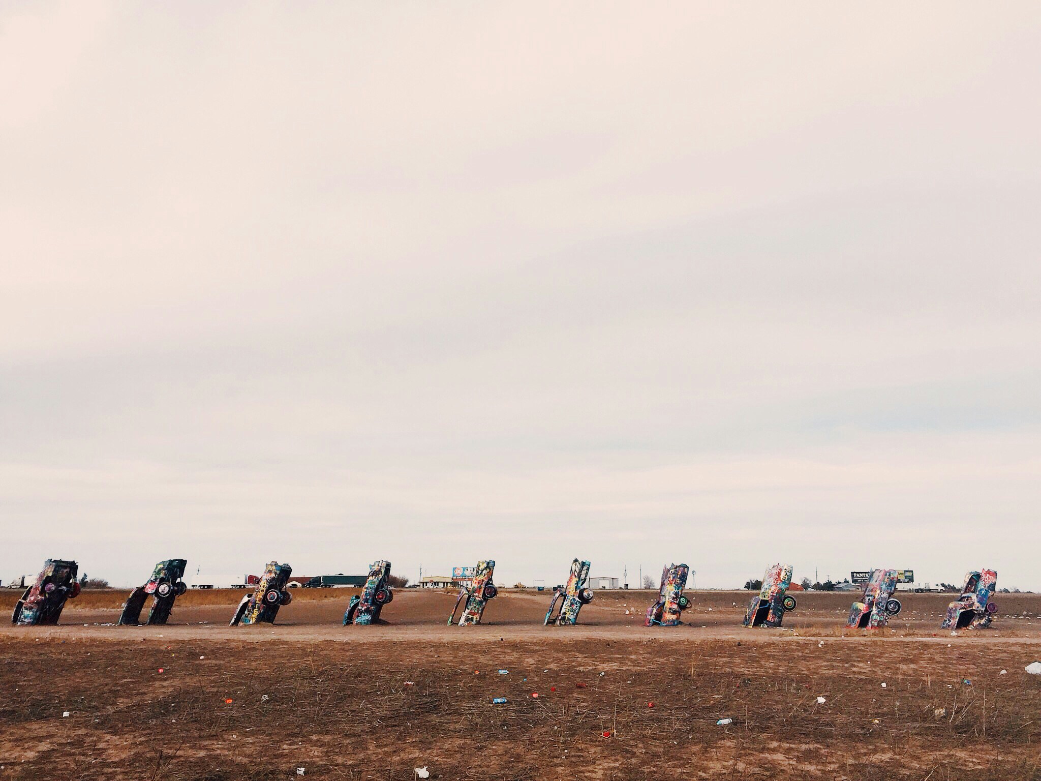 Vehicle body on soil under cloudy skies photo – Free Car Image on Unsplash