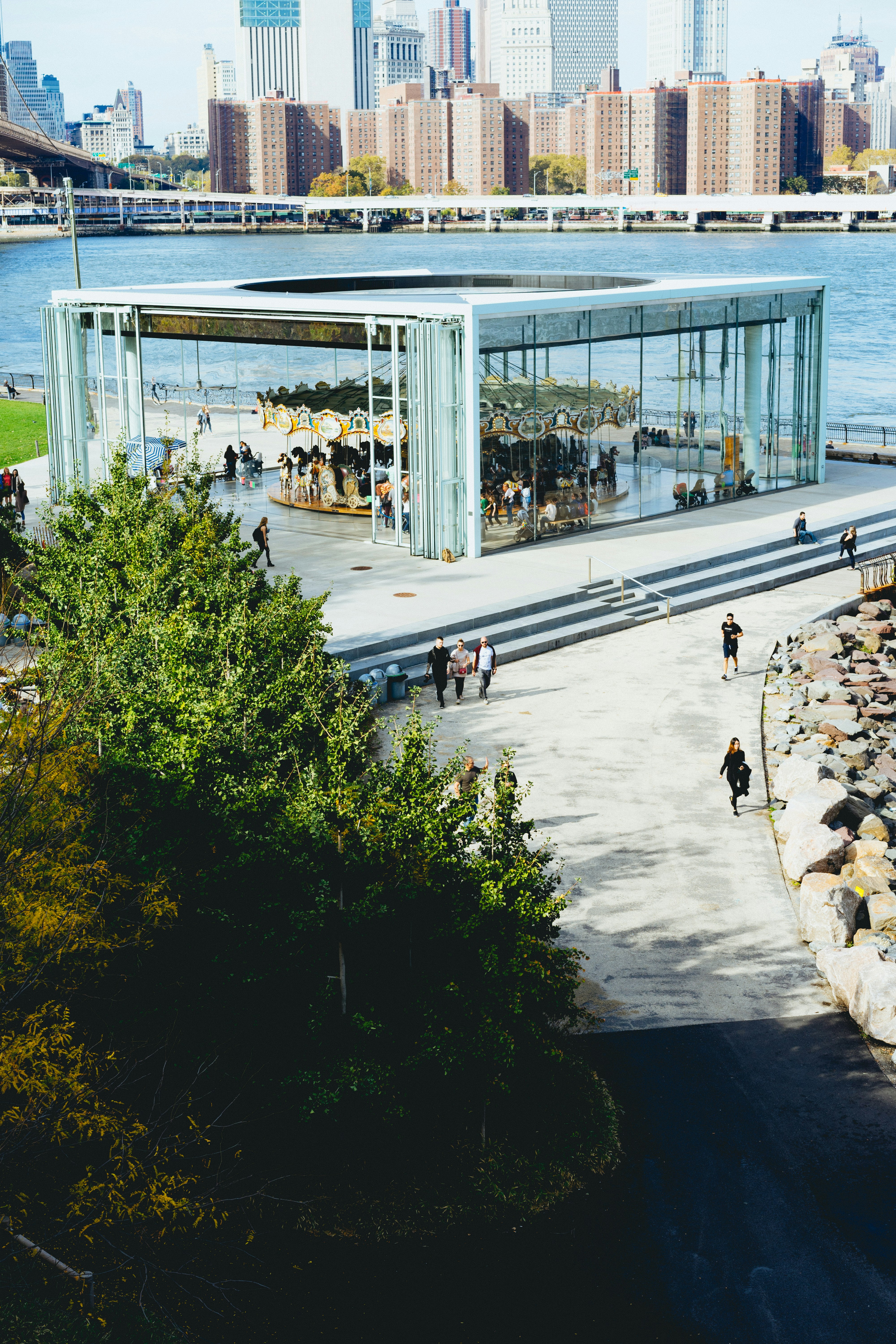 Définition de ronder | Dictionnaire français