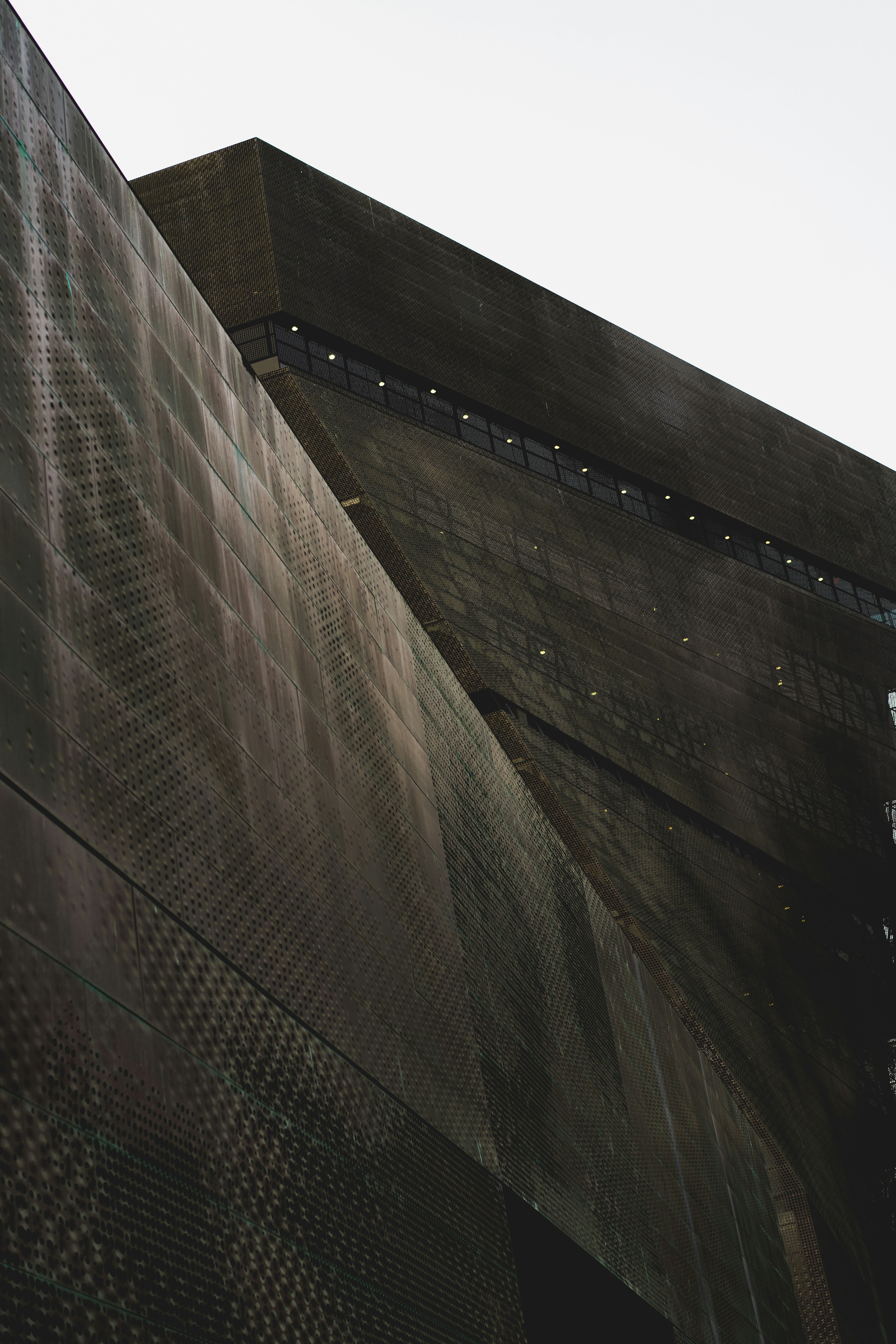 Brown architecture photo – Free De young museum Image on Unsplash