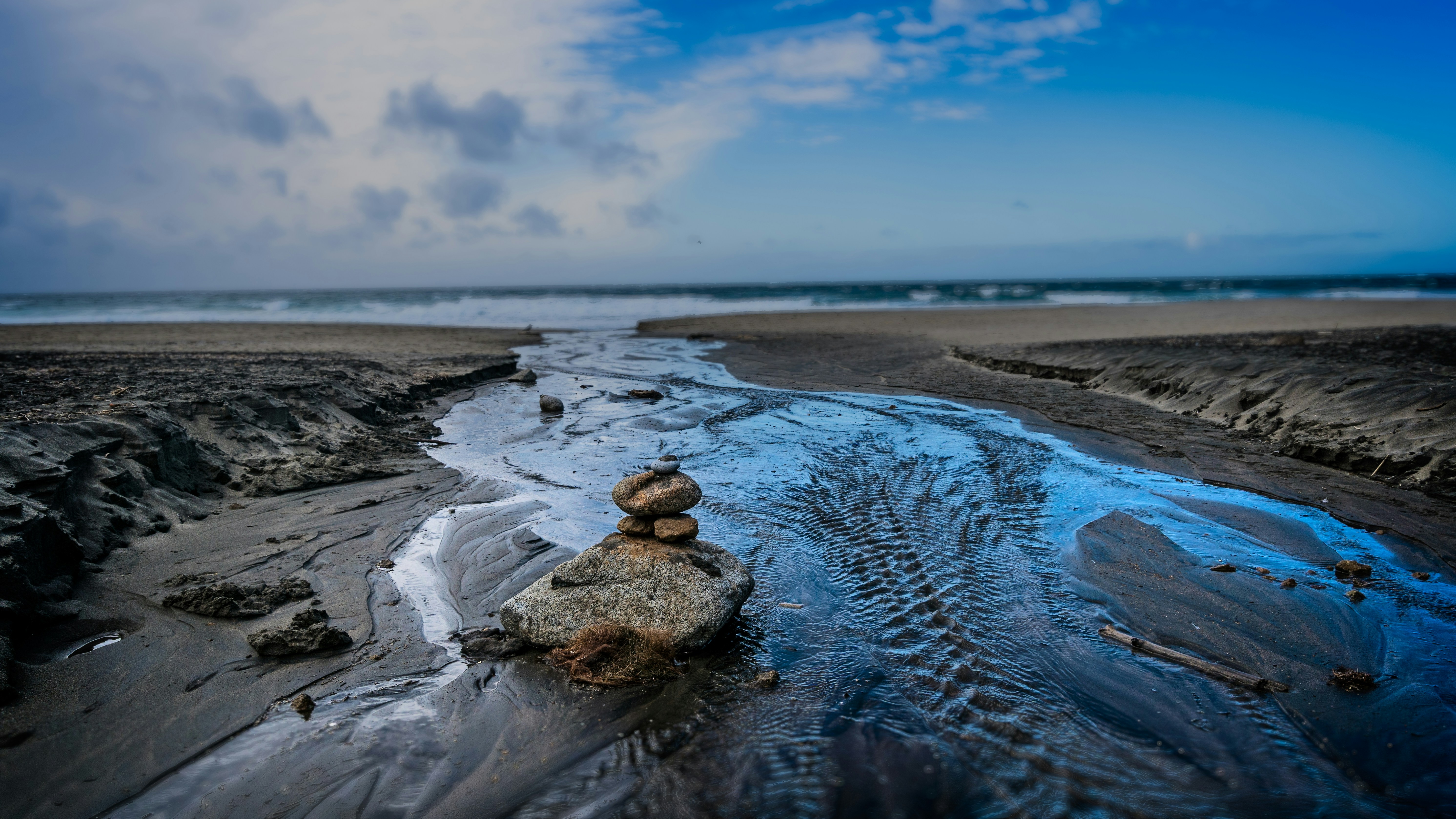 Définition de ruisselet | Dictionnaire français