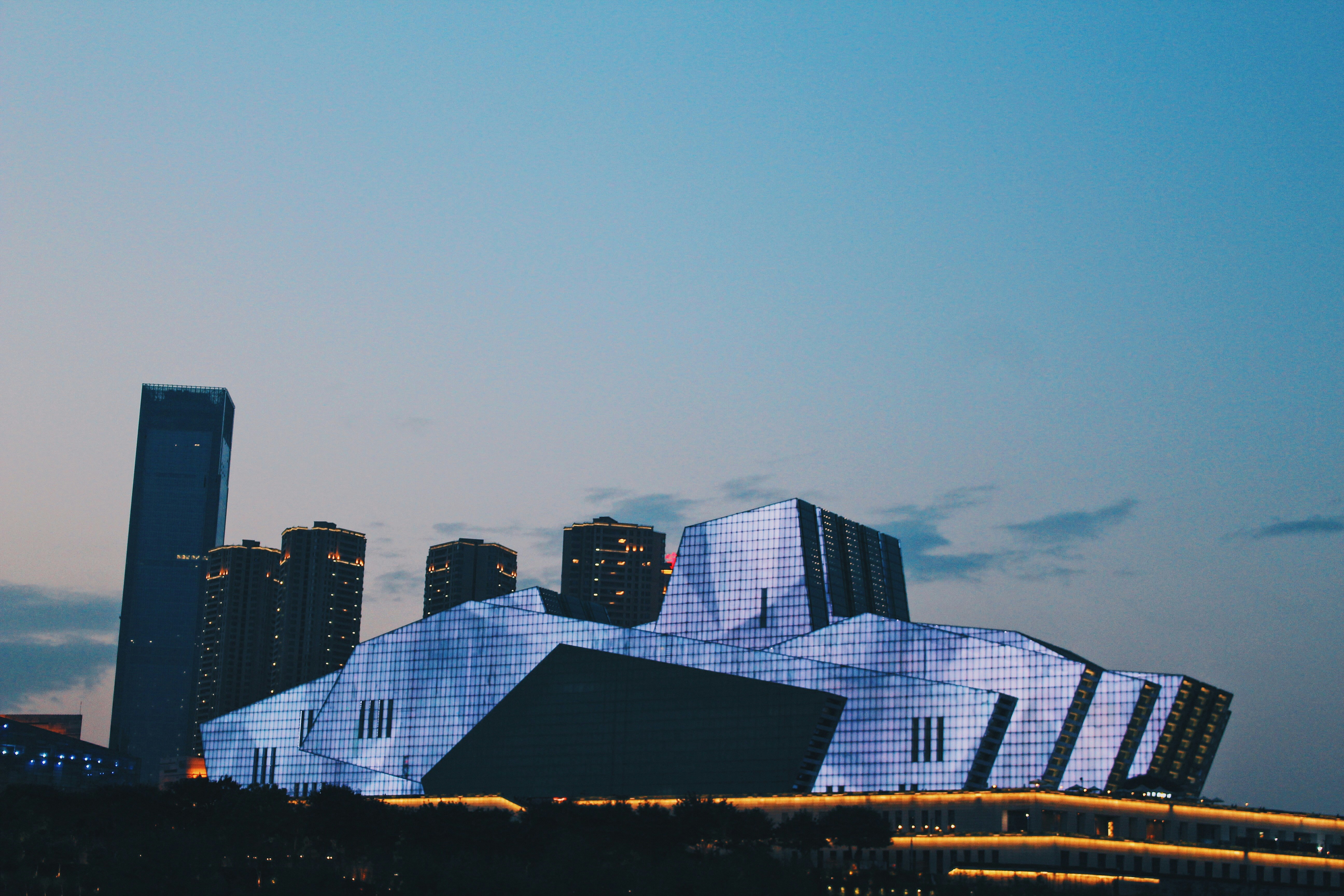 Luminescent Pavilion: A Night Tour of futuristic architecture
