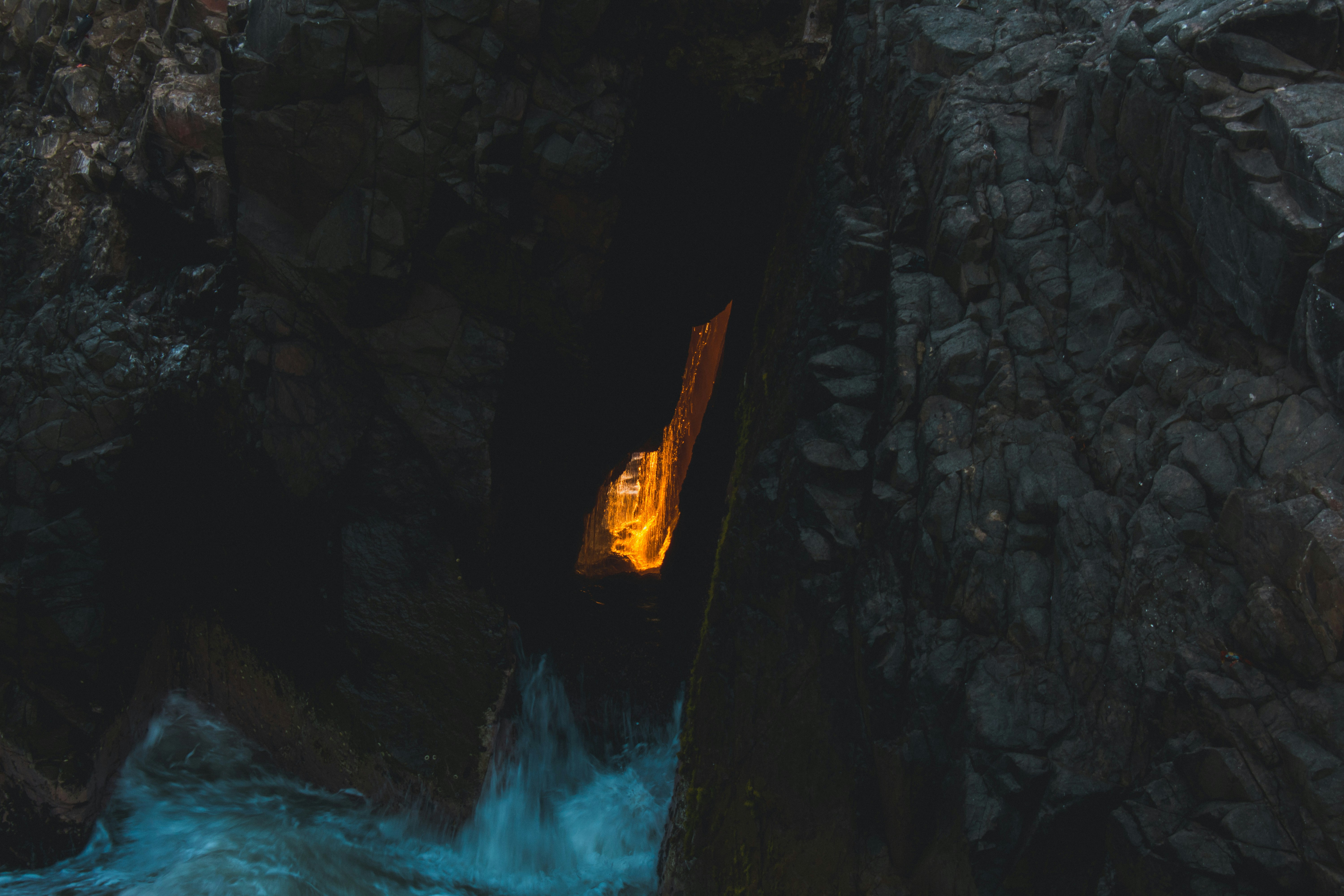 Cave Entrance Pictures | Download Free Images on Unsplash