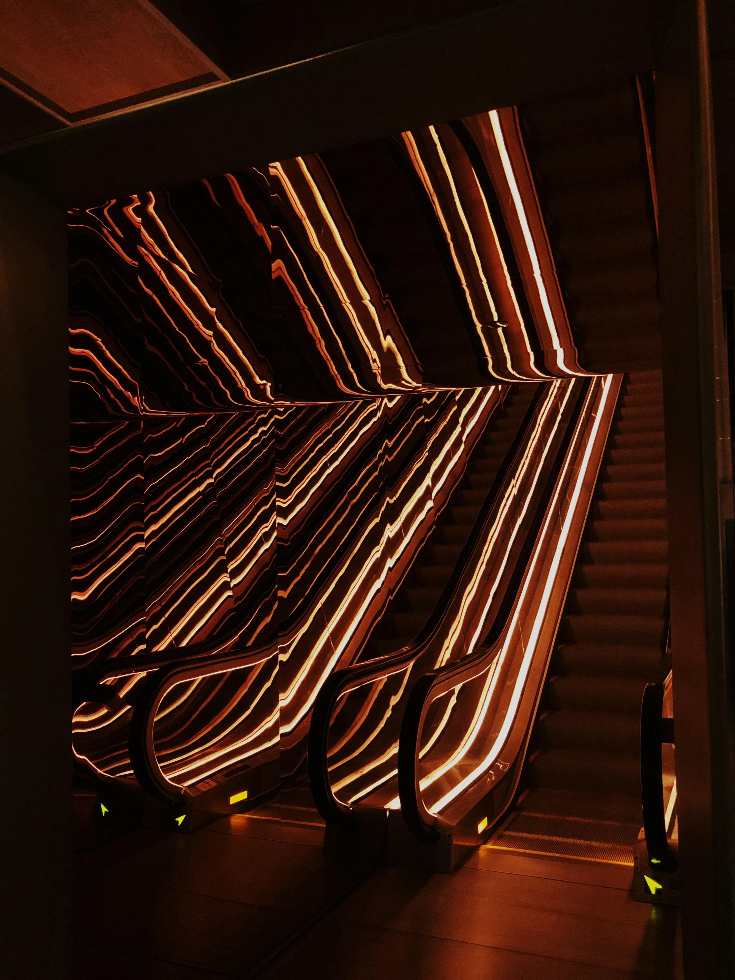 A long exposure photo of a set of stairs photo – Free Staircase Image ...