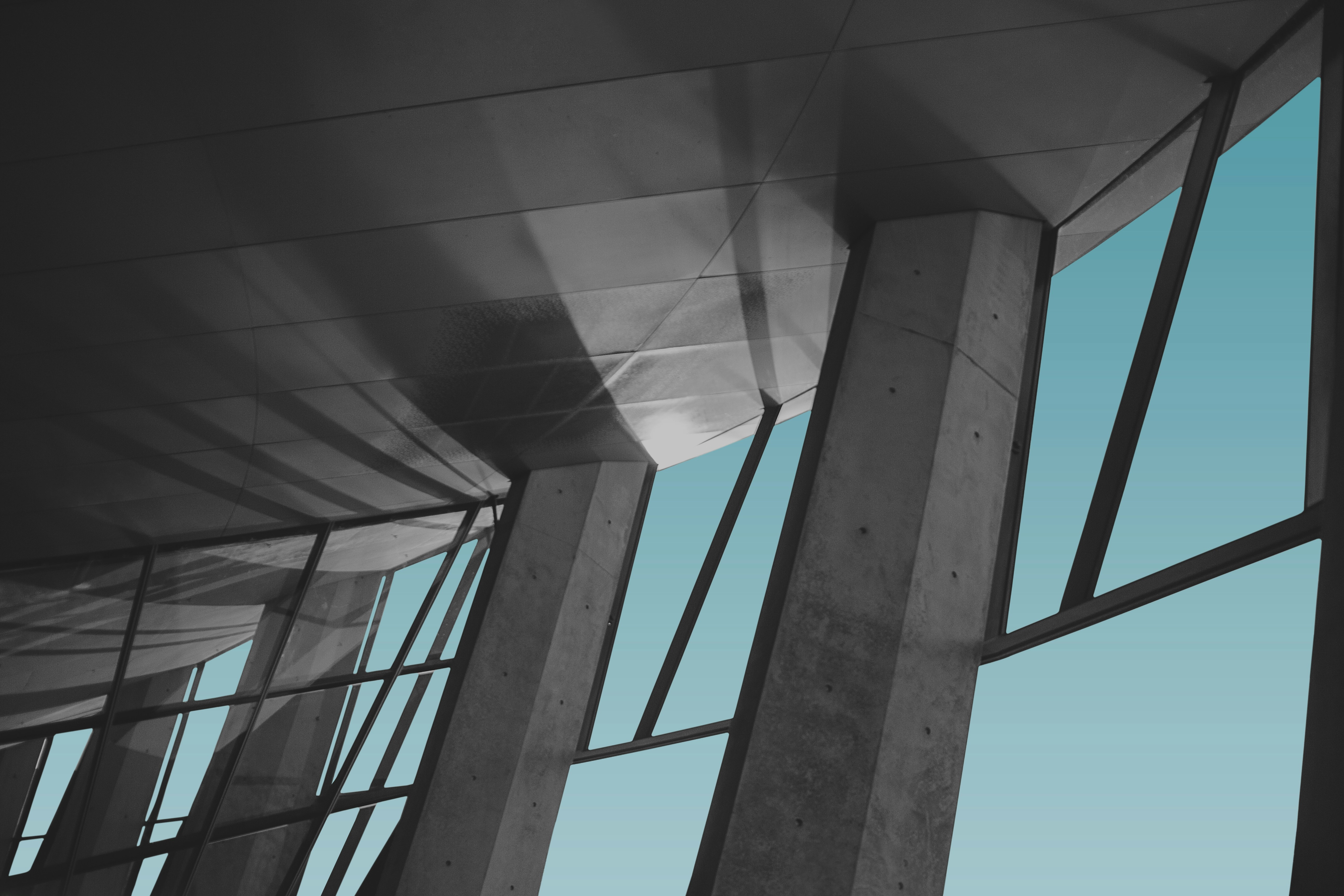 Low-angle photography of windows photo – Free Wallpaper Image on Unsplash