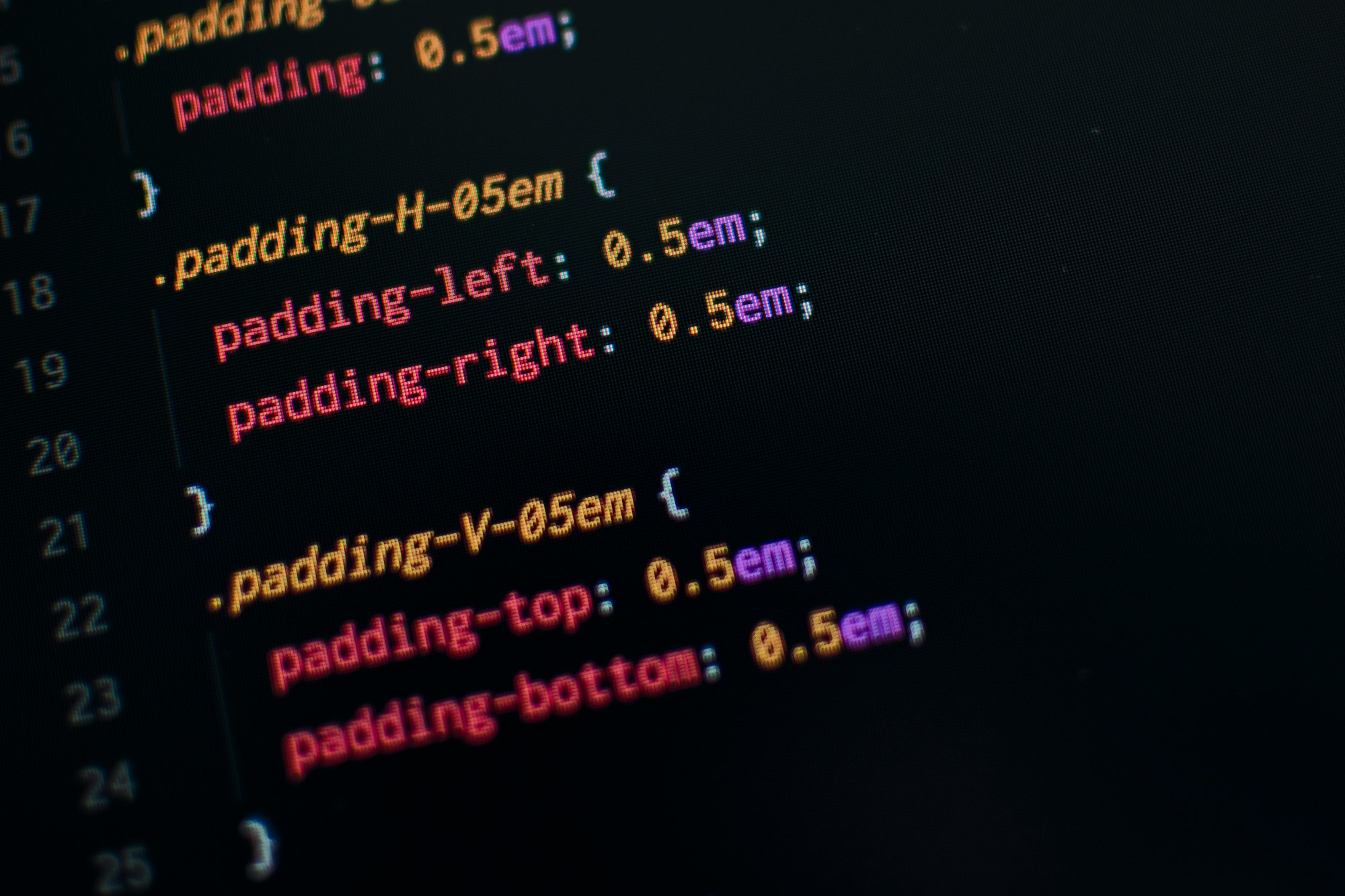 Cara Setup Tailwind CSS + React Create App (CRA) Cara Setup Tailwind CSS + React Create App (CRA)