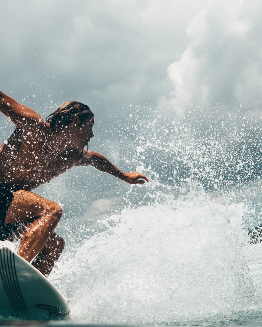 Surf is what got me into photography. A trip a couple of years back, to this right spot in Gerupuk, Lombok got me thinking. It got me thinking of how I could do this for a living. Travel the world and enjoy the free spirited surfer-lifestyle. Surf ripping waves and meet awesome people. It’s funny that I got this photo at this right spot. To this day it’s the surf photo that I’m most happy with of taken. And there are many more to come! | man surfing