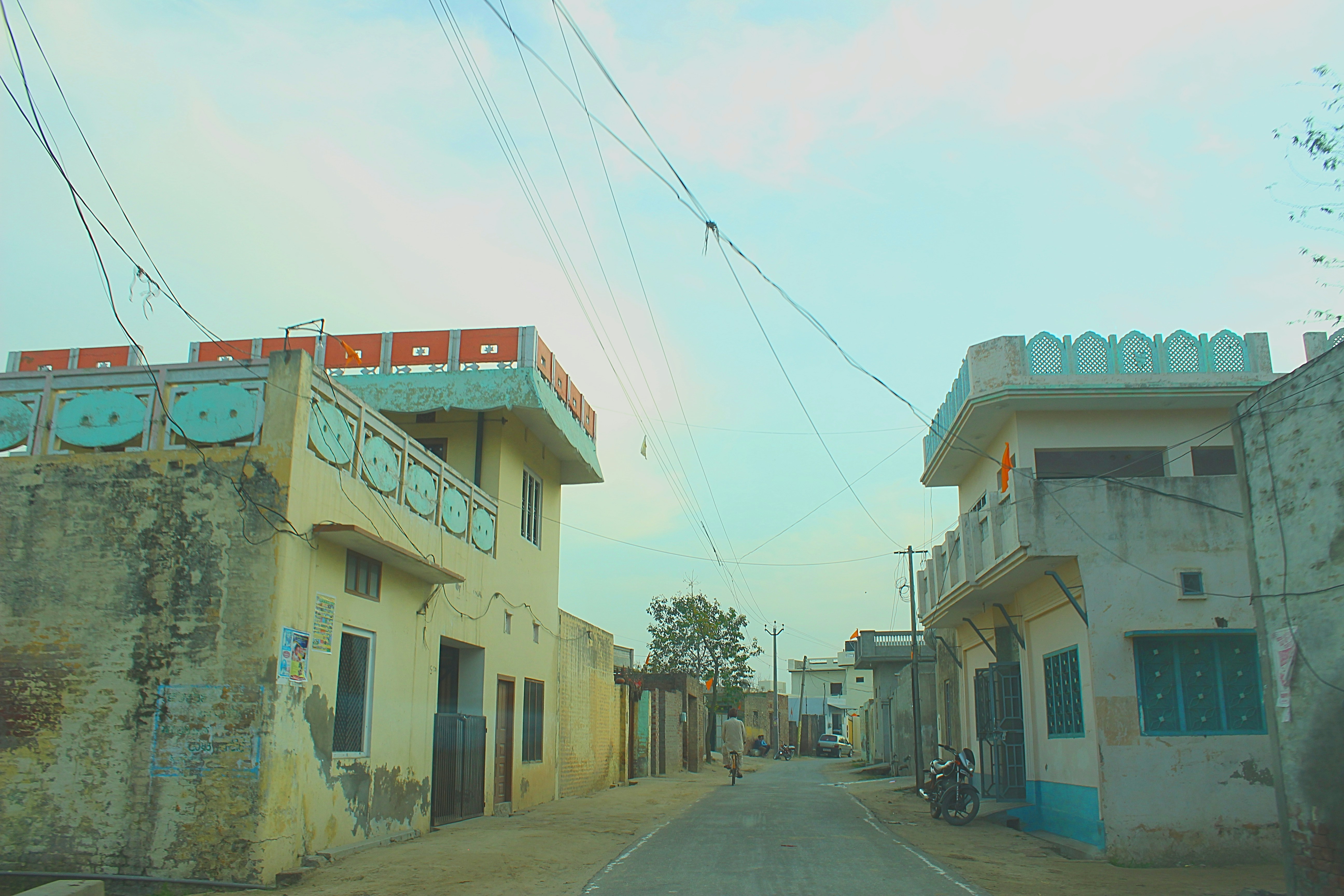Sukhpreet Lotey (@lenscraftor) | Unsplash Photo Community