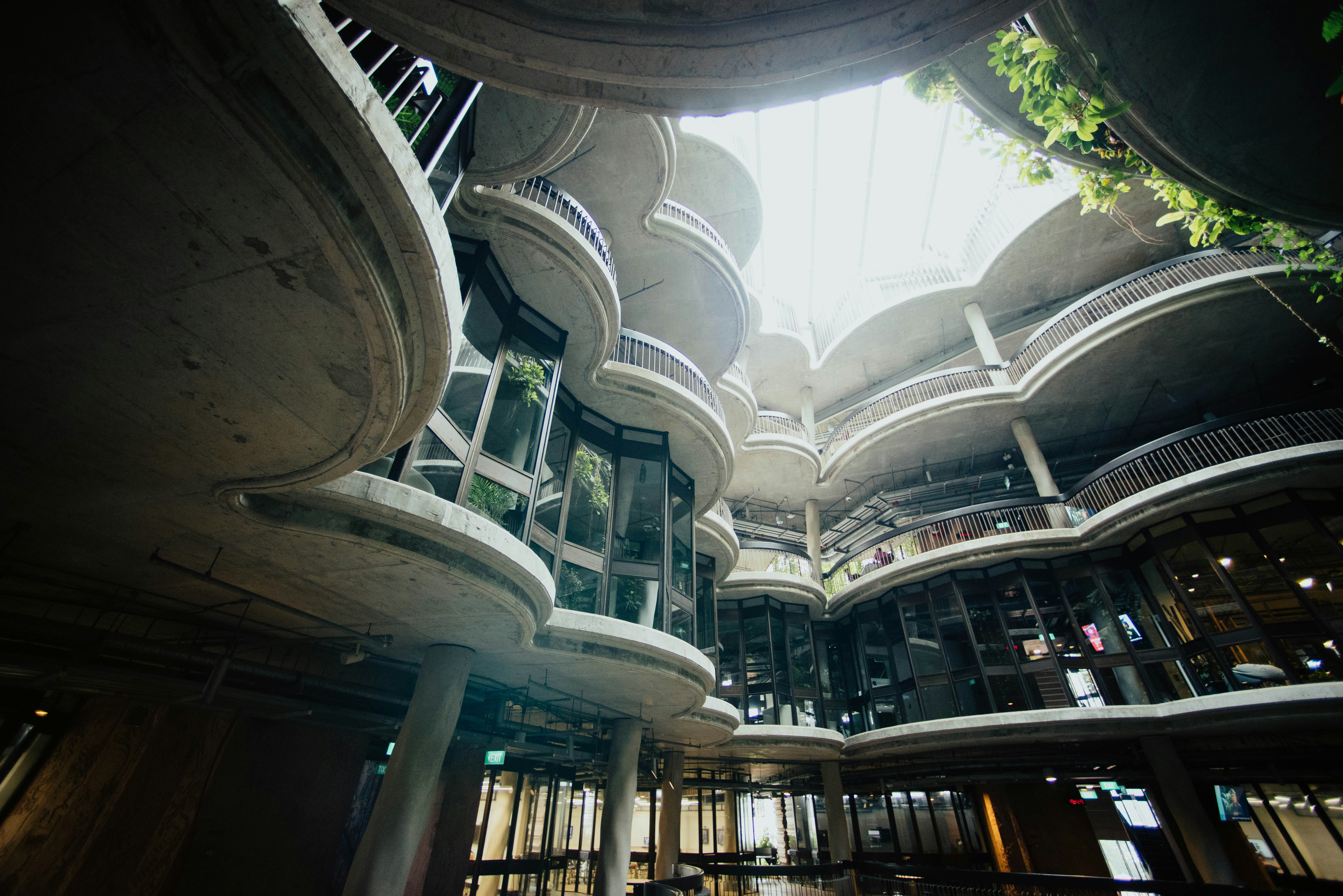 Ant view of white building photo – Free Grey Image on Unsplash