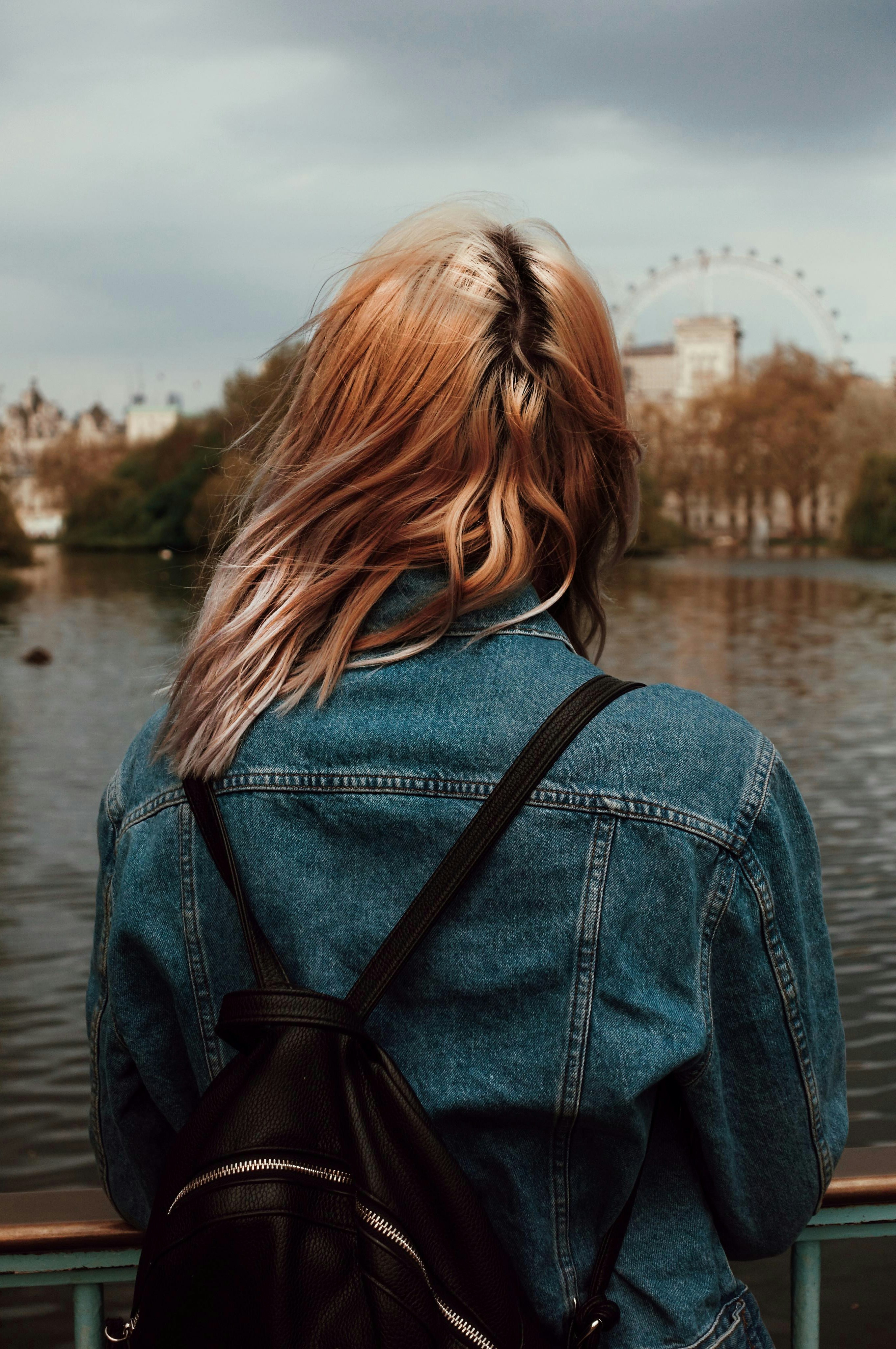100+ Girl From Behind Pictures | Download Free Images on Unsplash