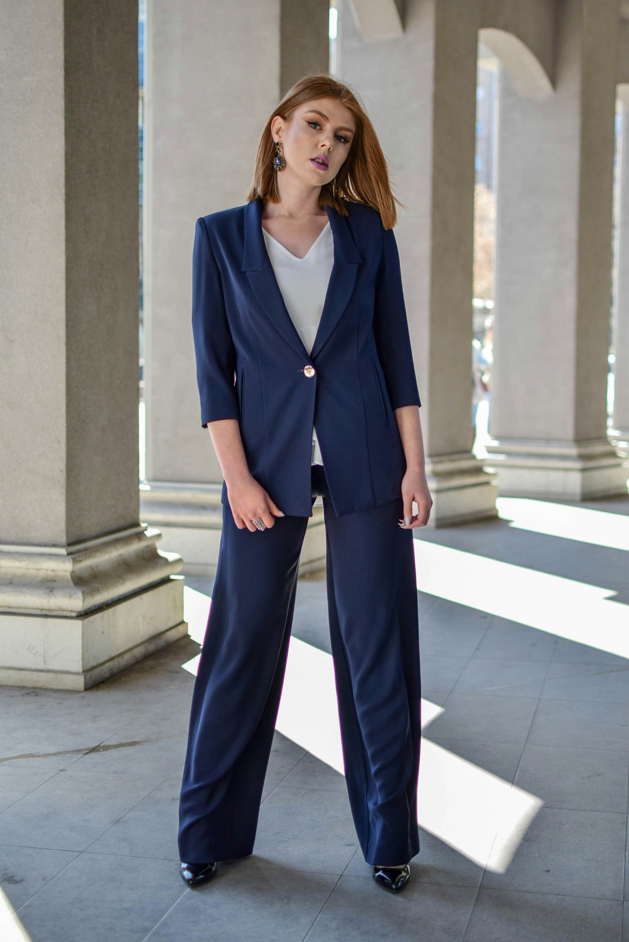 10 Chic Interview Outfits To Help You Land The Job