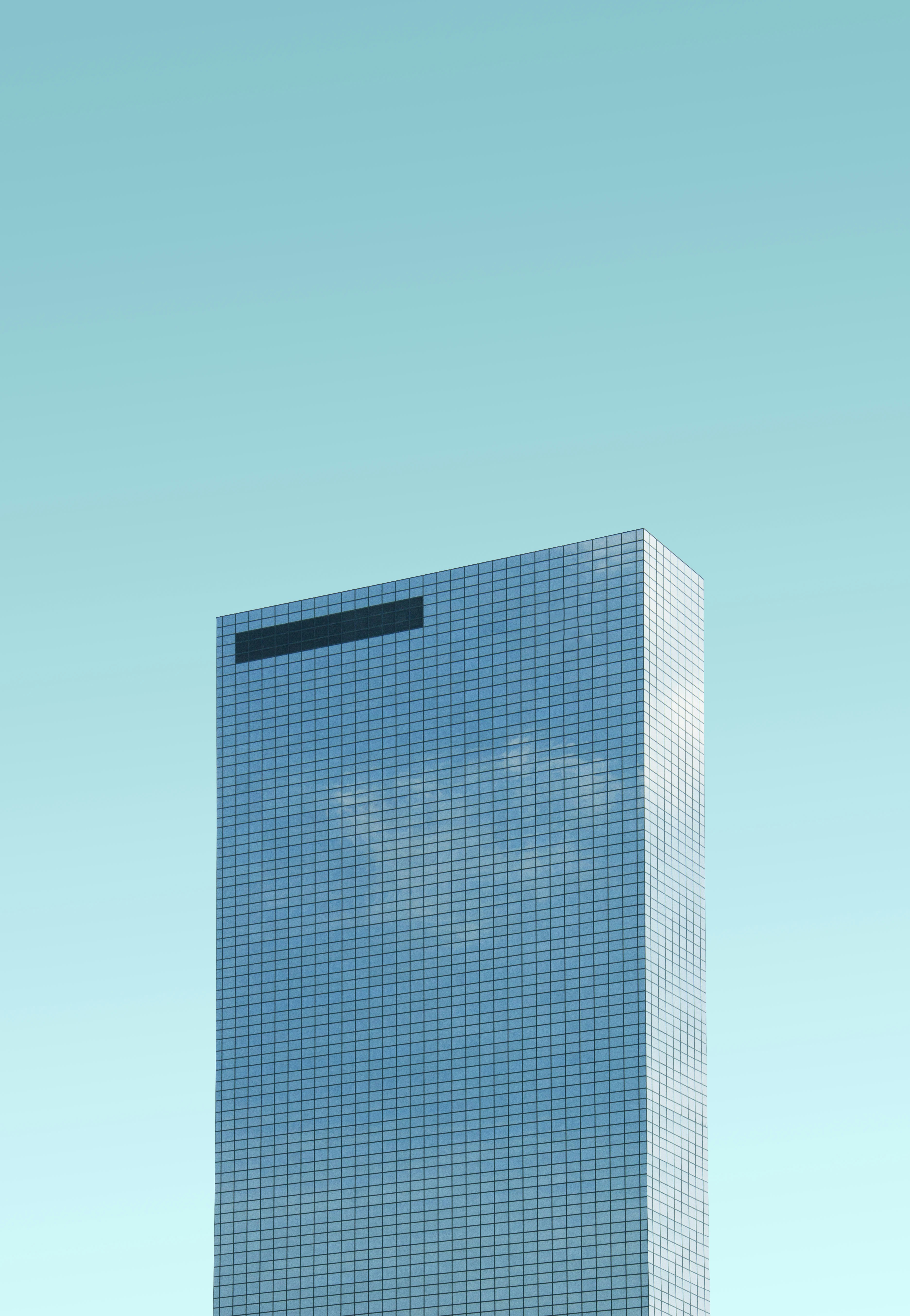 High-rise building photo photo – Free Blue Image on Unsplash