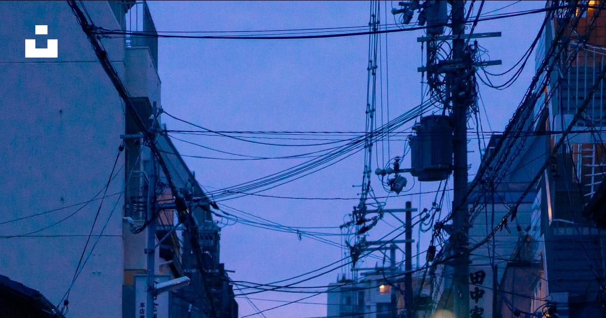 도로에서 자전거를 타는 사람들 사진 Unsplash의 무료 일본 이미지