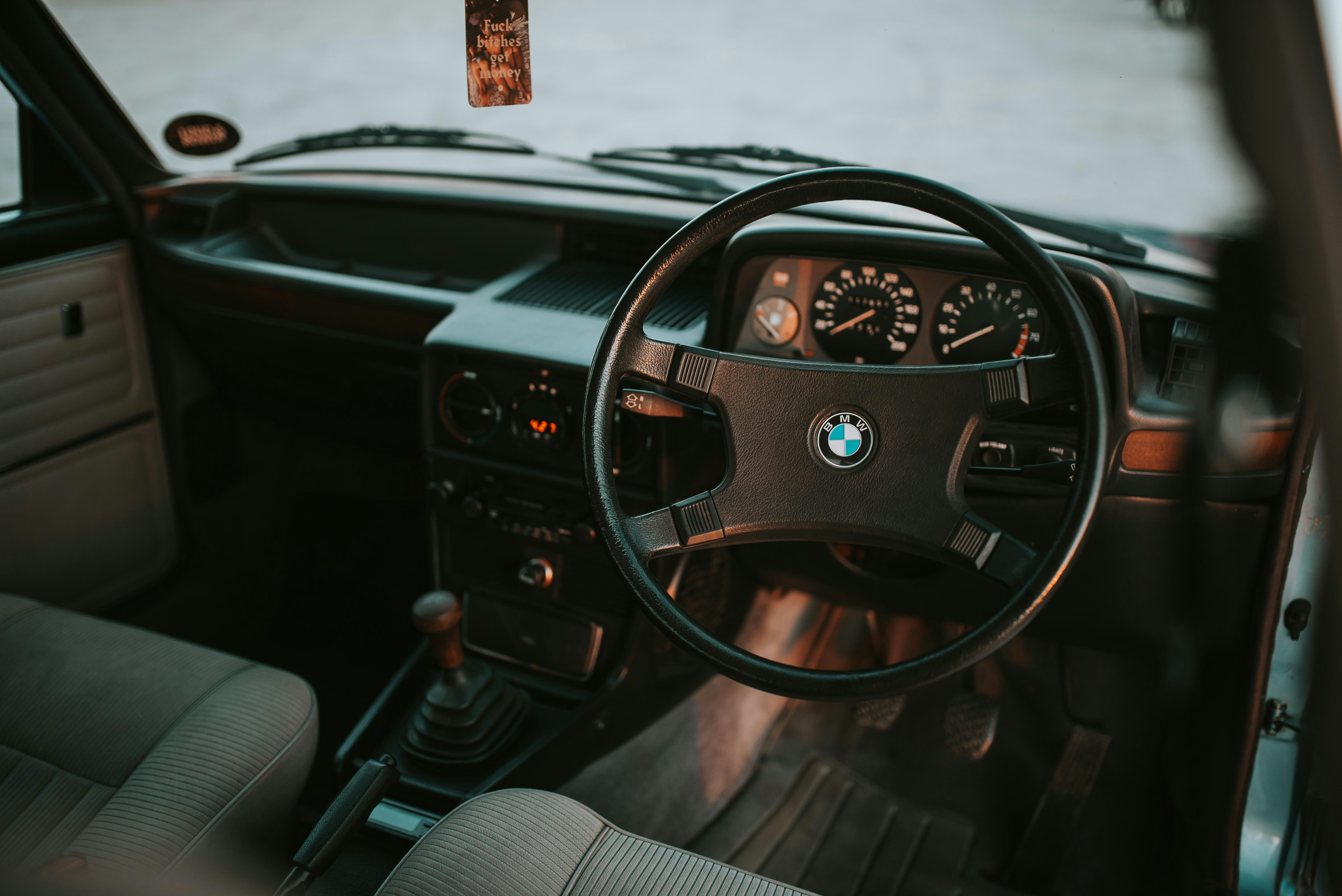 Vintage Elegance: A Glimpse Inside Classic BMW Craftsmanship
