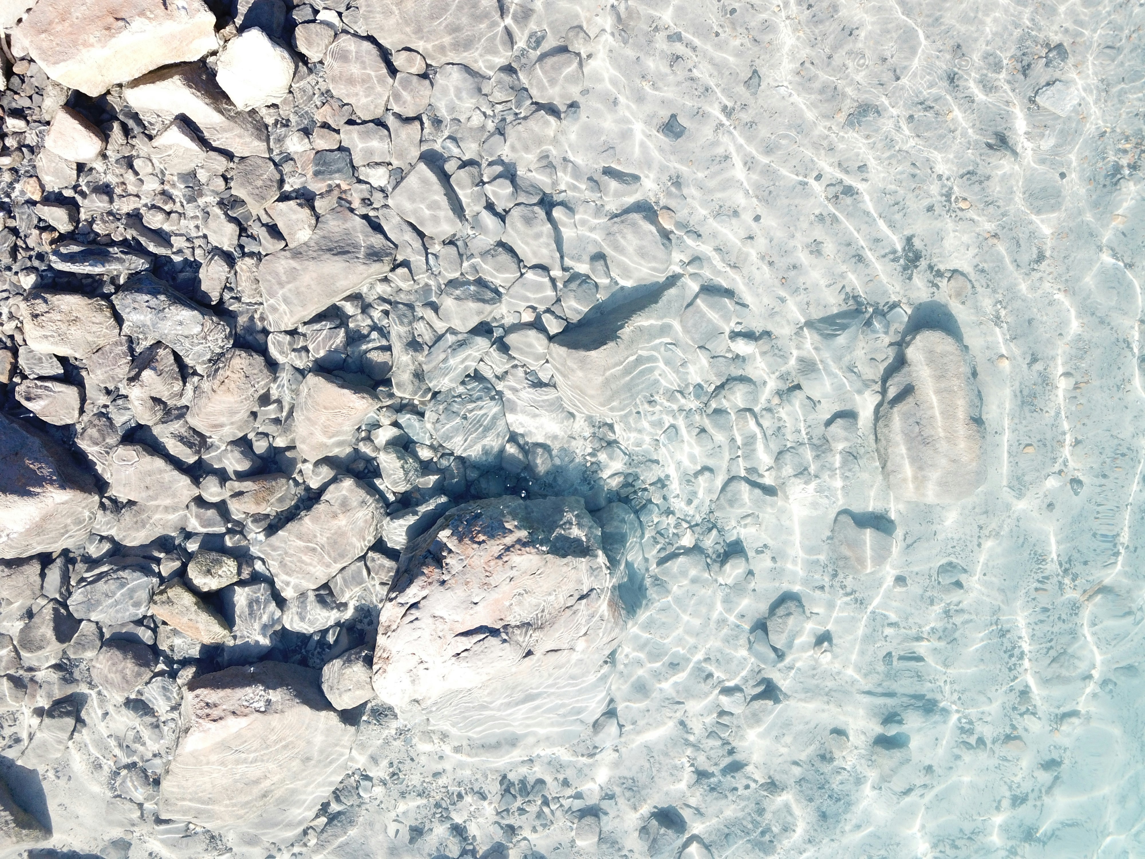 Granite Edge: Clear Tide, Quiet Ripples