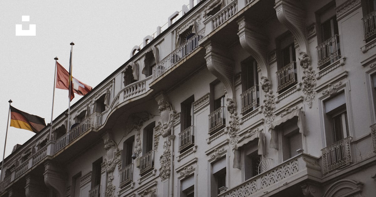 Foto Banco De Hormigón Gris Imagen Francia Gratis En Unsplash