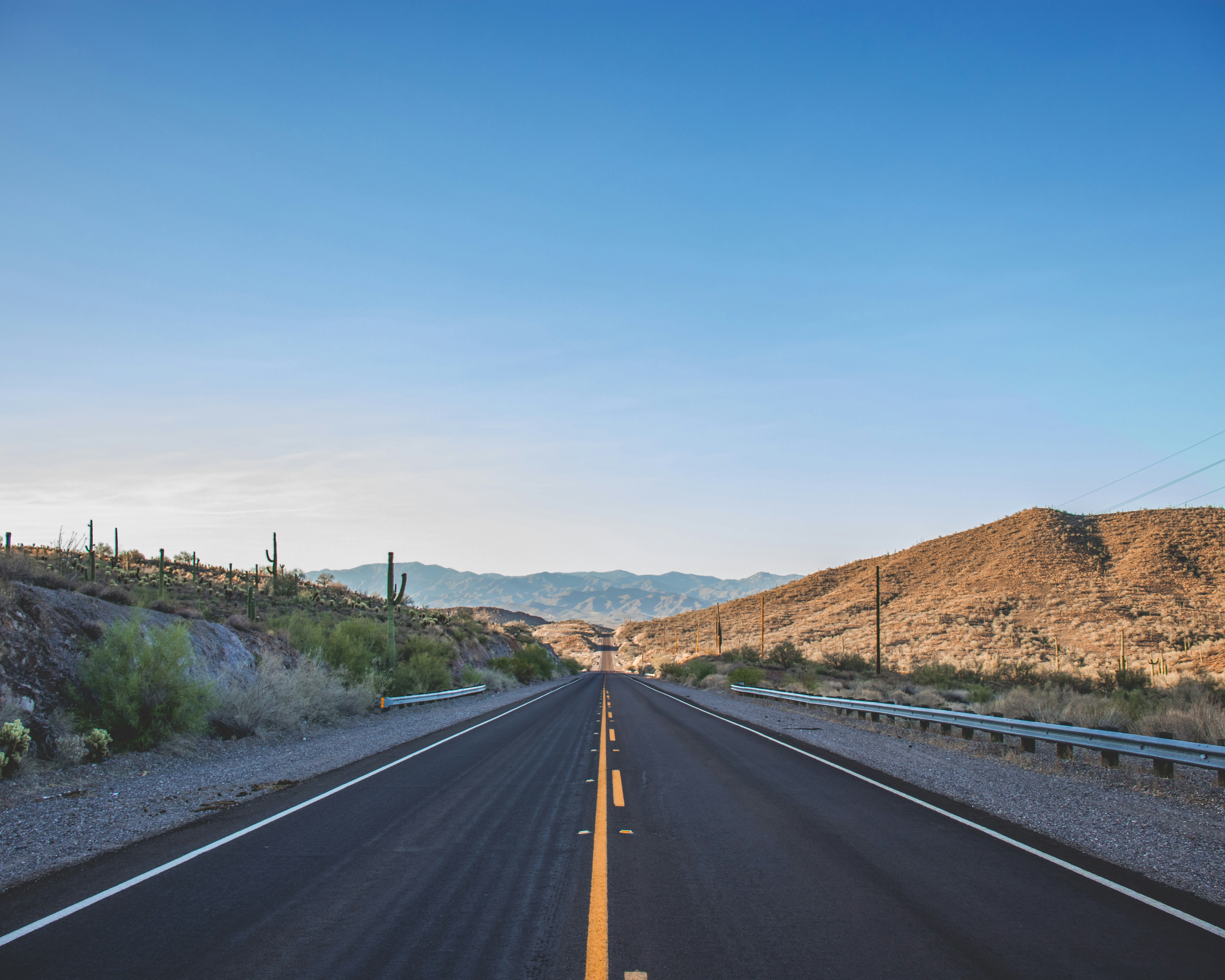 Percorso su strada asfaltata photo – Photo Lac Pleasant Gratuite sur ...
