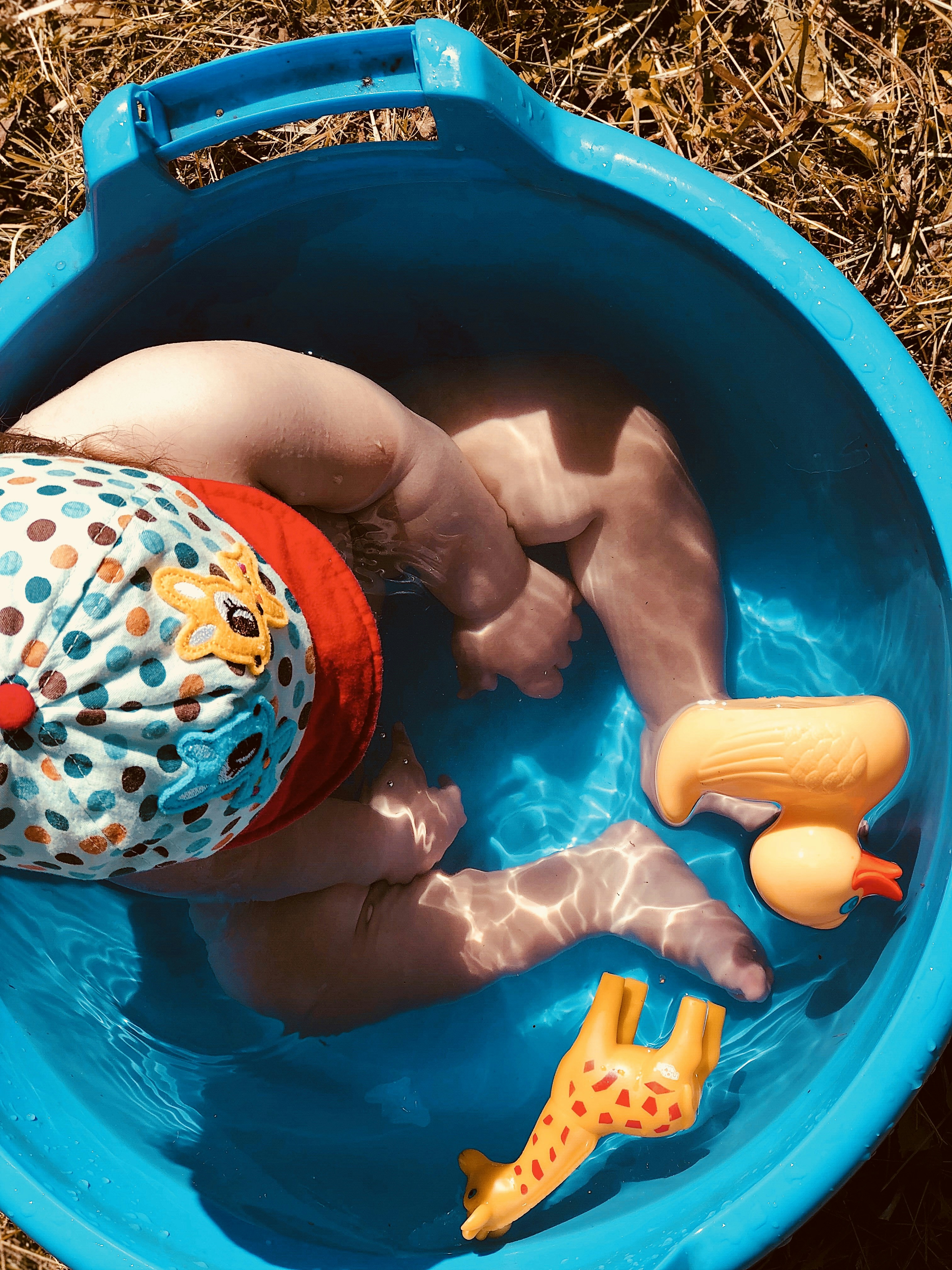 Summer Splash in a Blue Tub