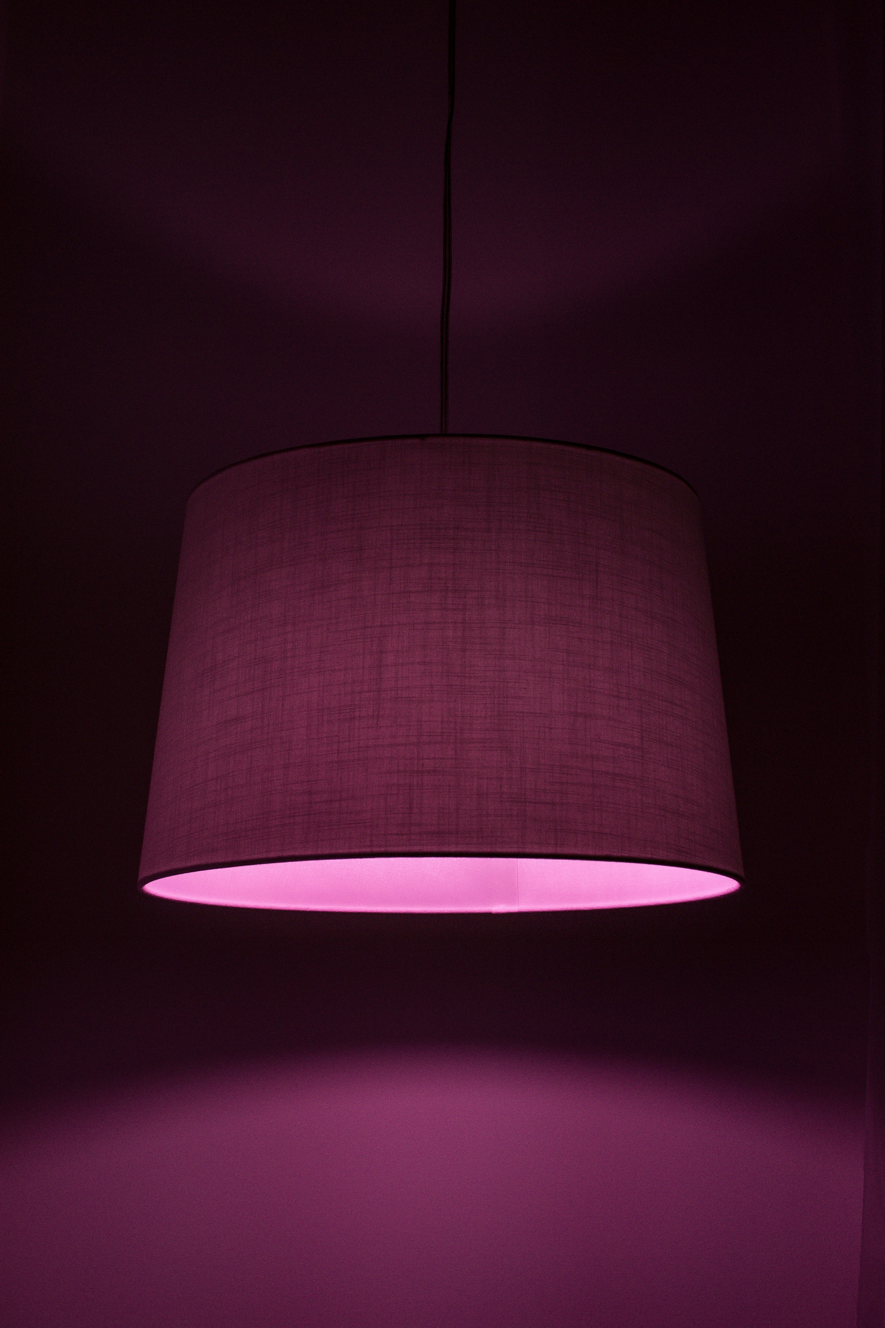 Dim pendant lamp photo – Free Greenville Image on Unsplash