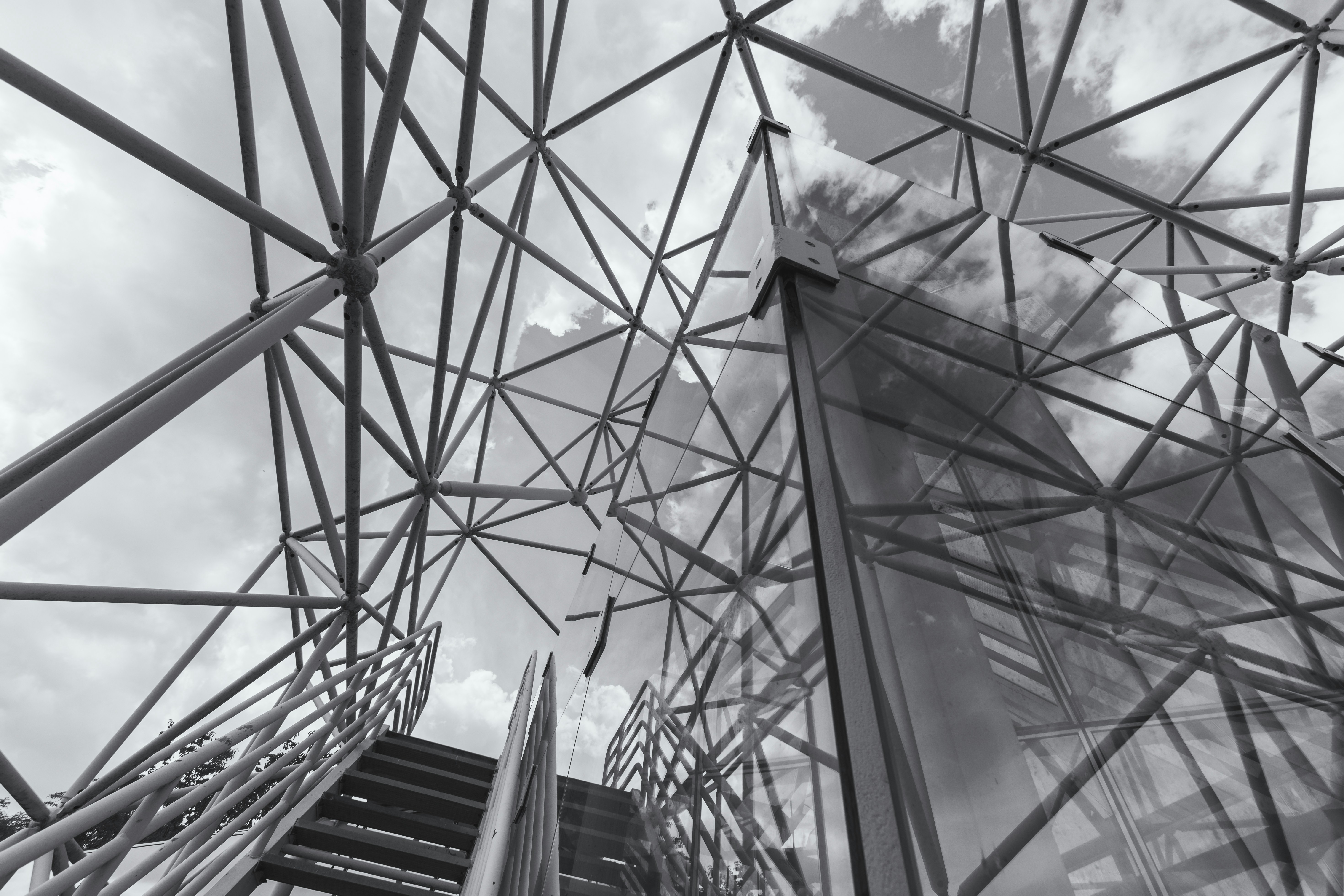 Geometric Skylines: The Steel Web