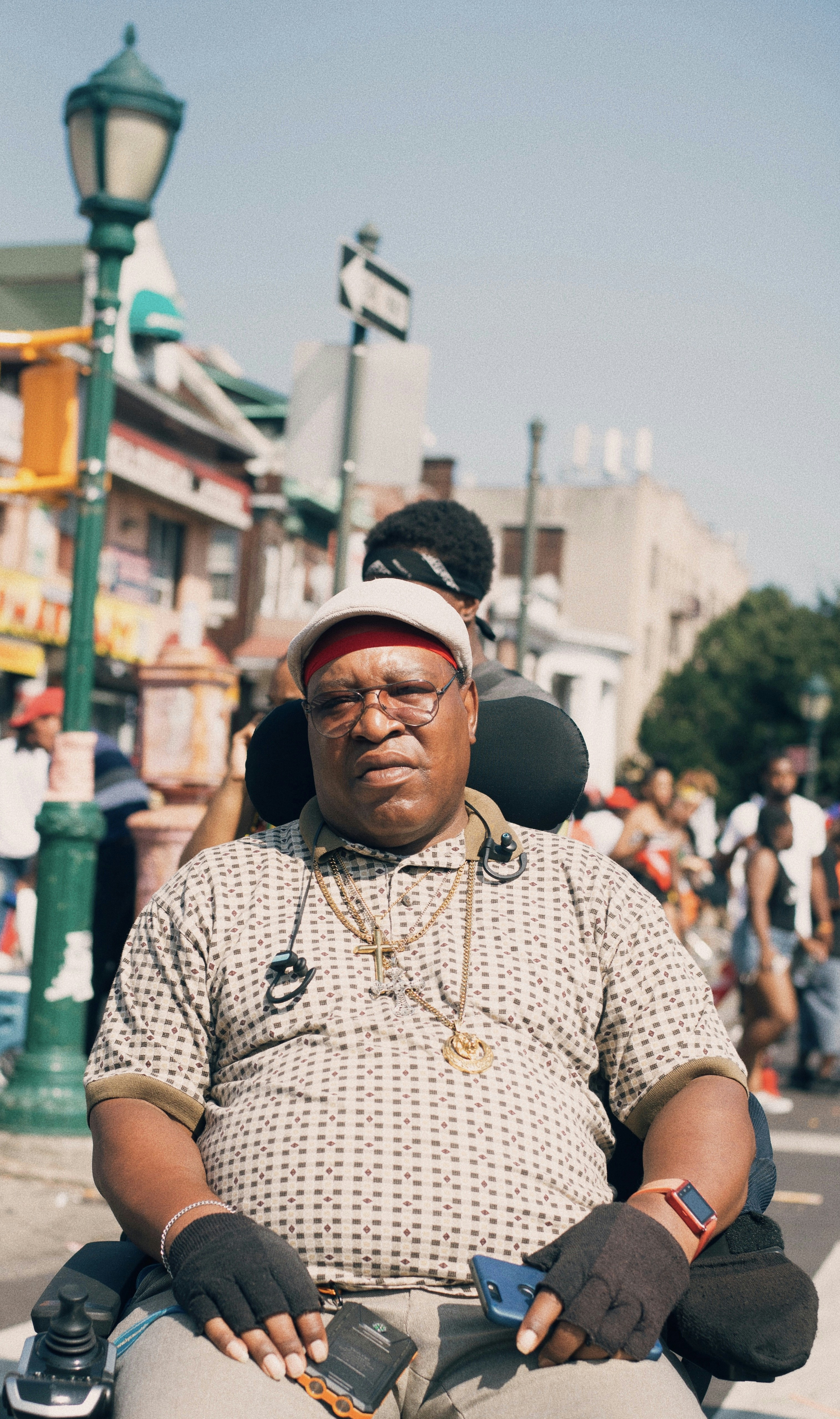 Street Titan in Focus: A Bold Portrait in the City Pulse
