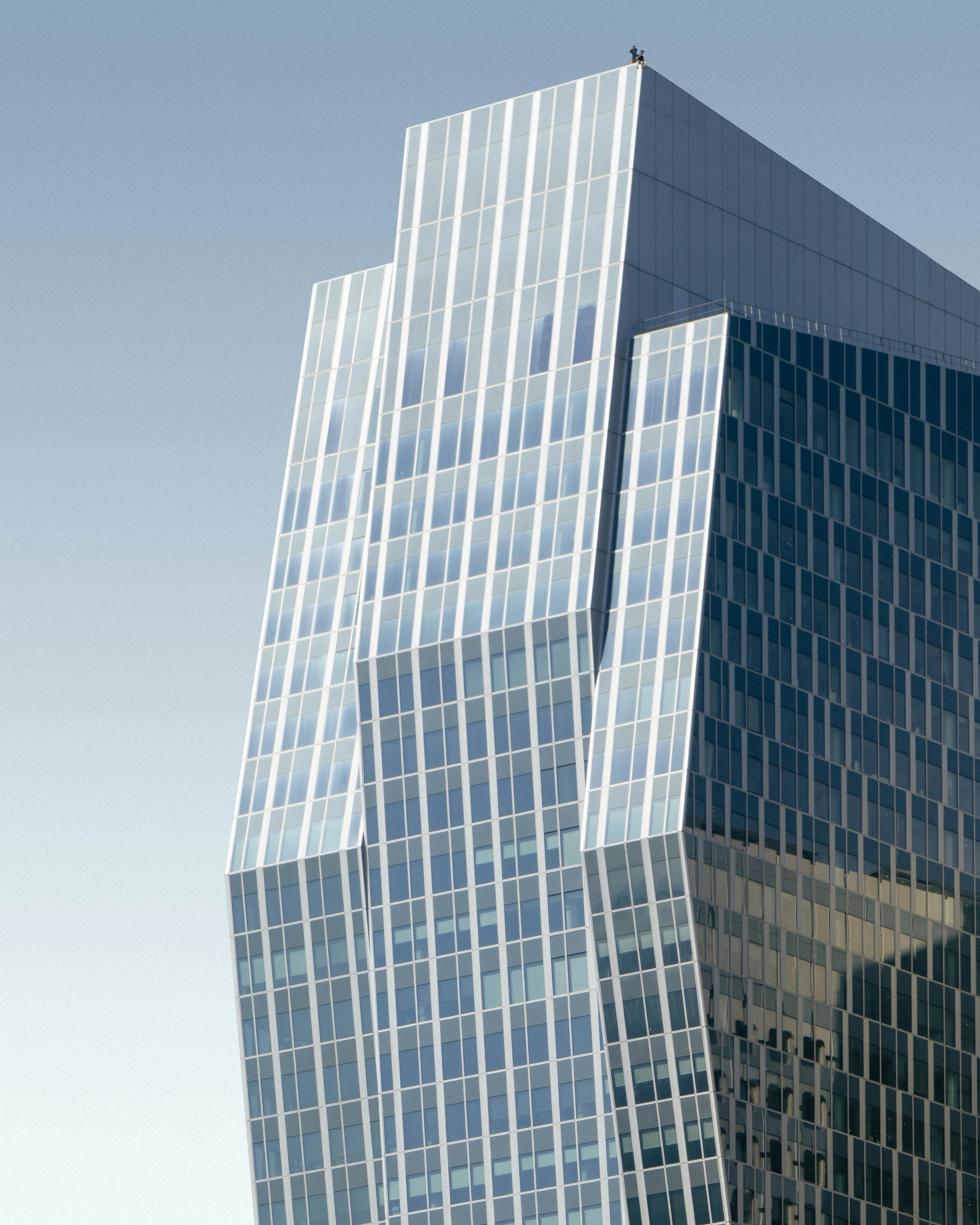 Glass building structure photo – Free Background Image on Unsplash