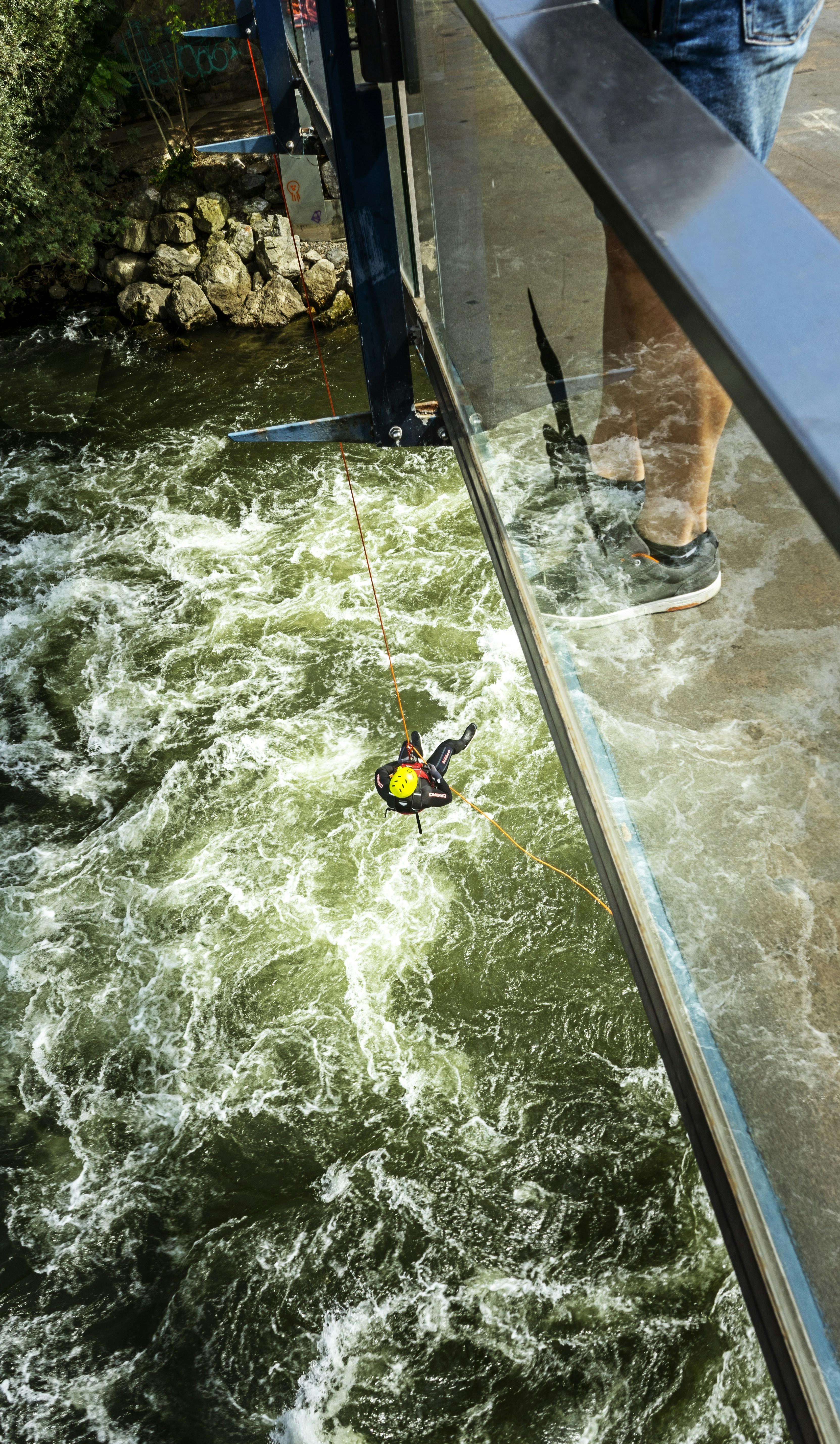 Rescue in Action: A Brave Descent