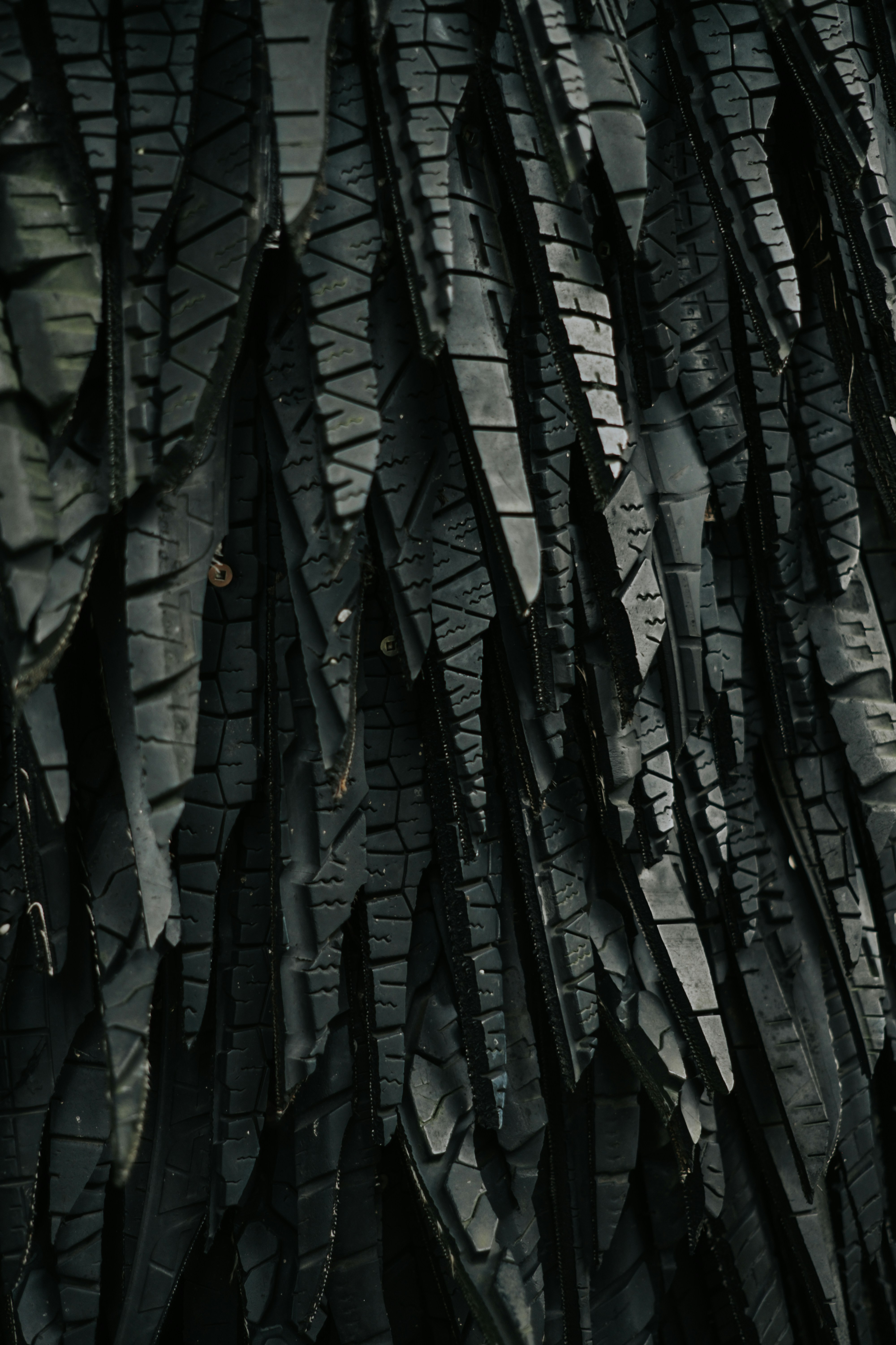 Shredded vehicle tire photo – Free Texture Image on Unsplash