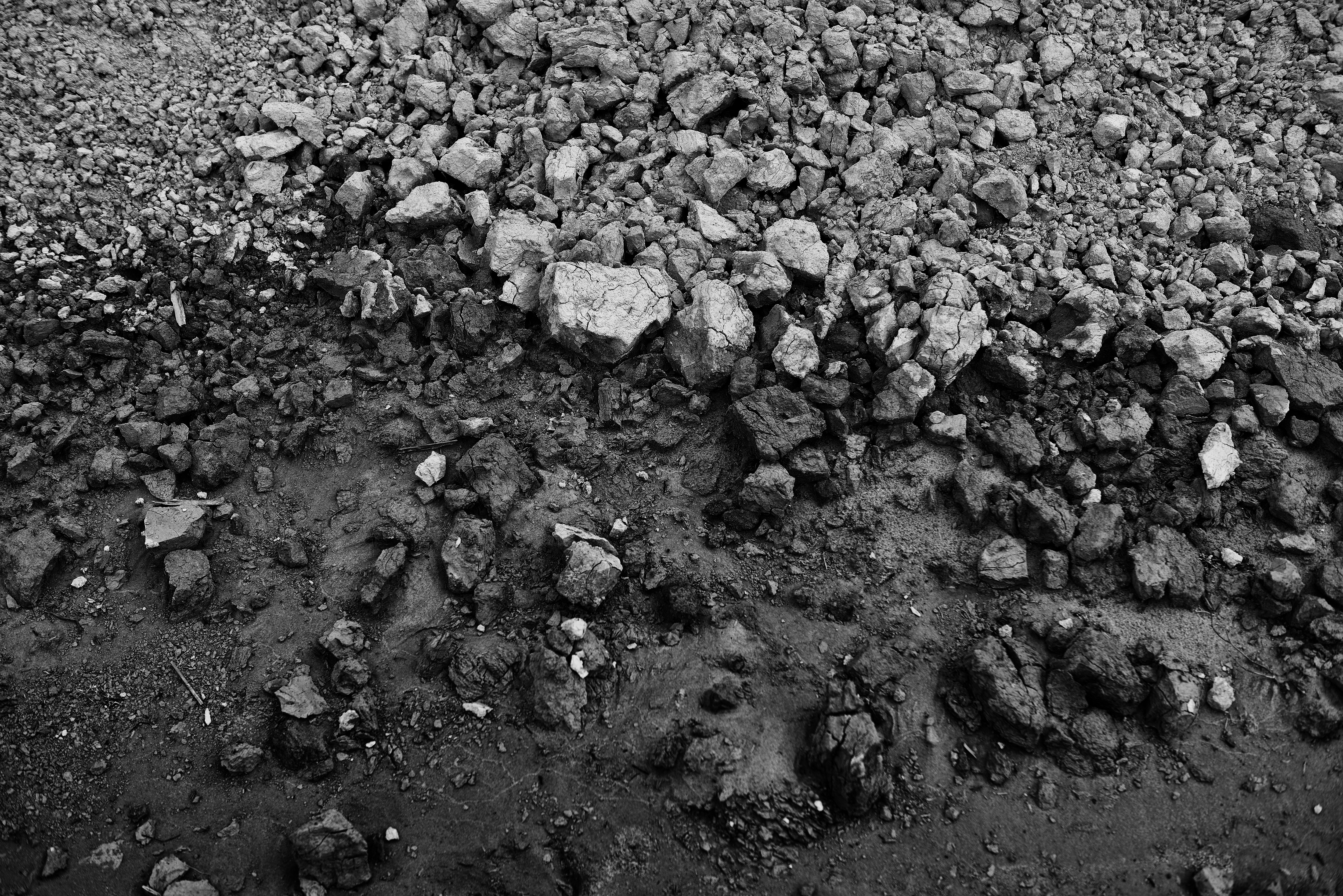 Grayscale photography of stones photo – Free Grey Image on Unsplash