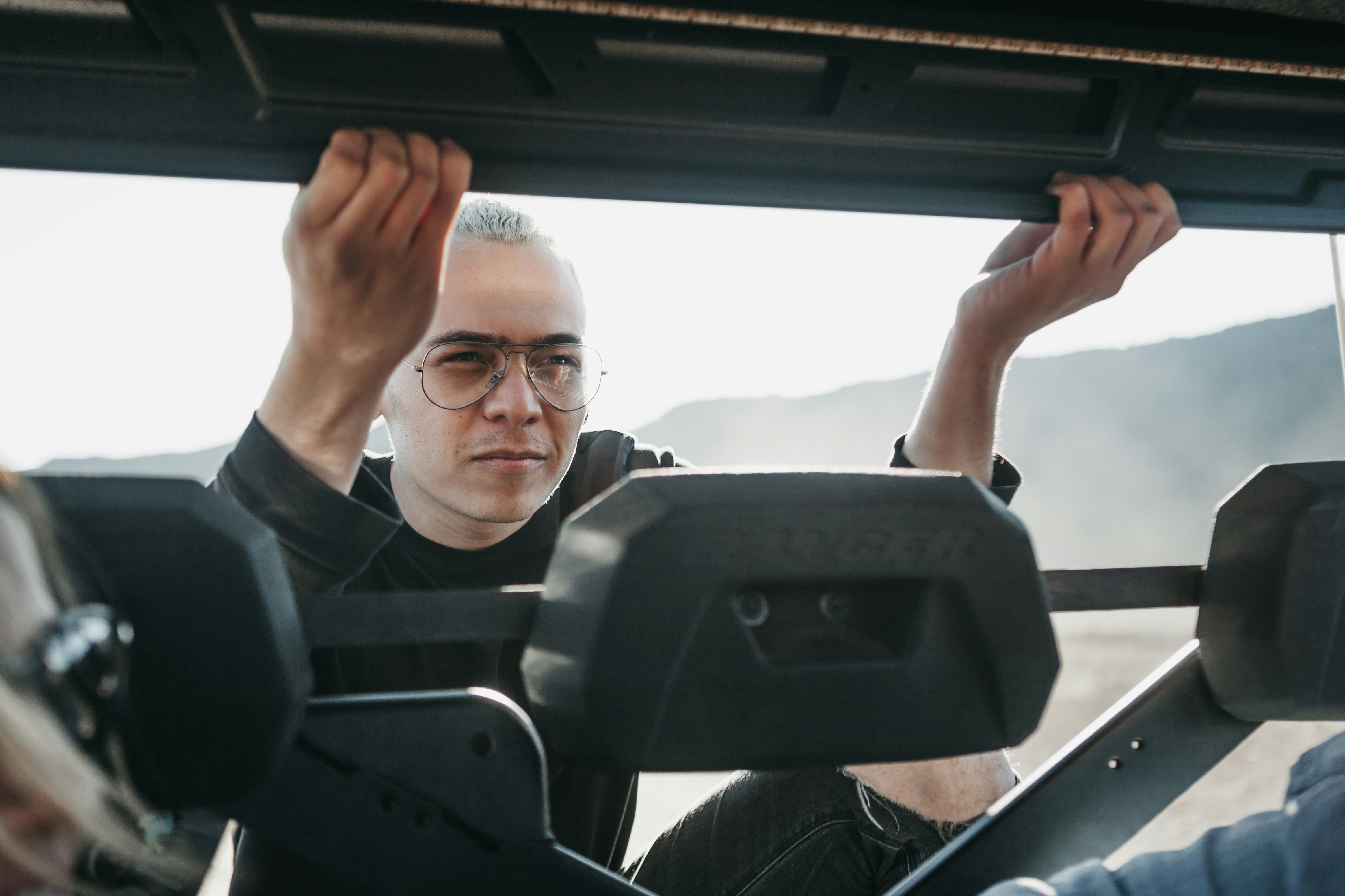 Man holding bar photo – Free Human Image on Unsplash