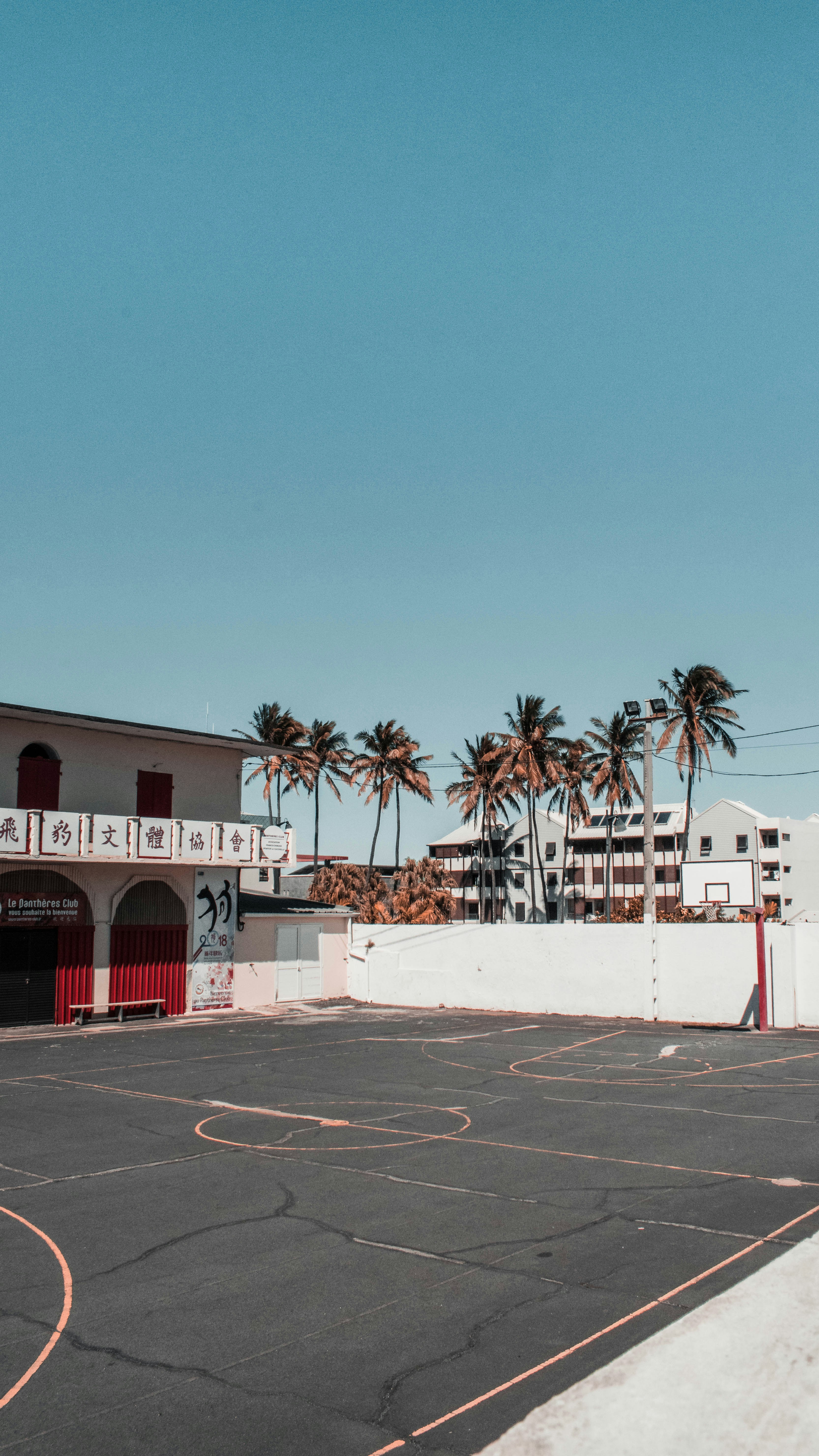Black basketball court photo – Free Basketball Image on Unsplash