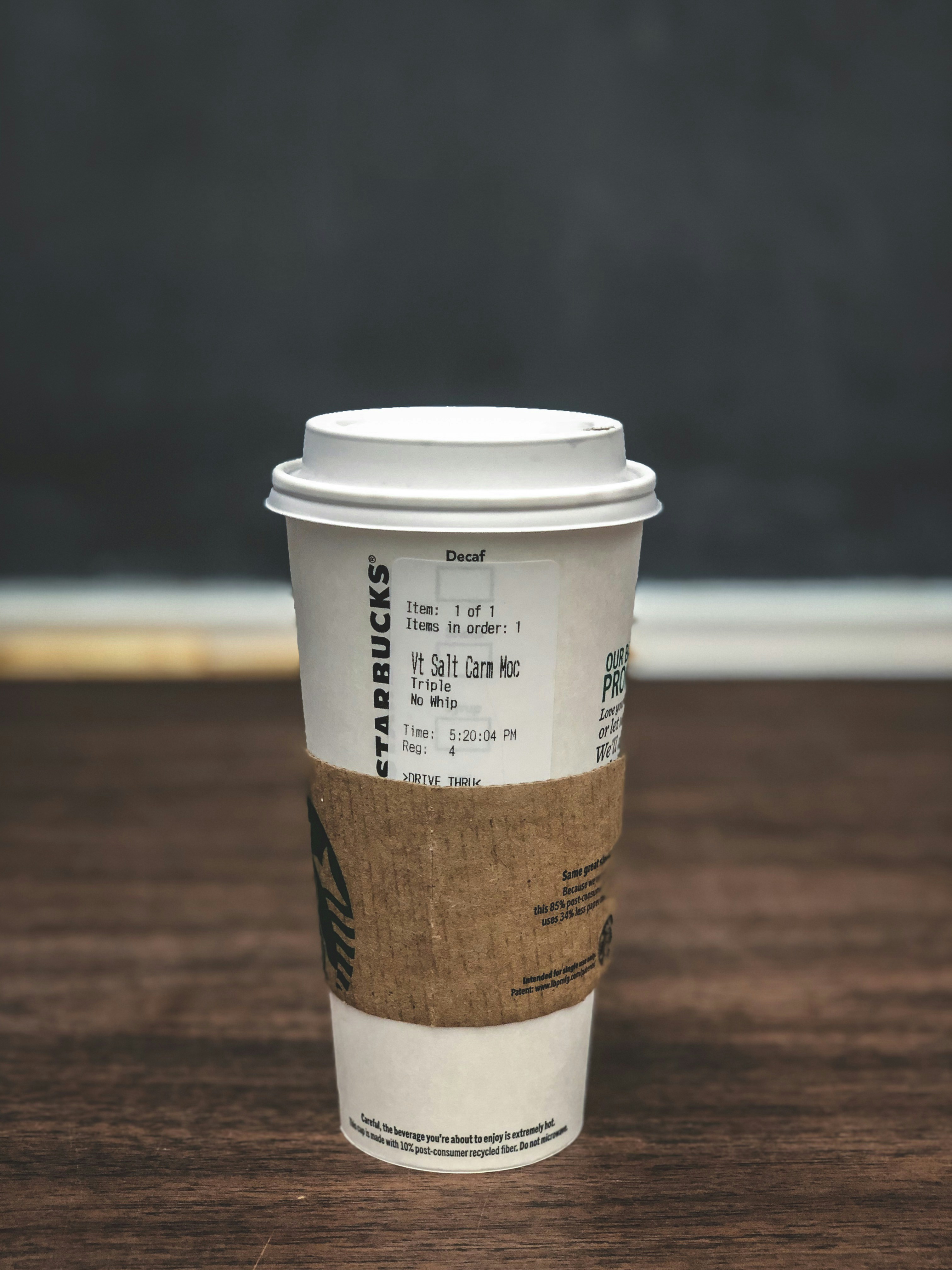 White Starbucks spill-proof paper cup photo – Free Grey Image on Unsplash