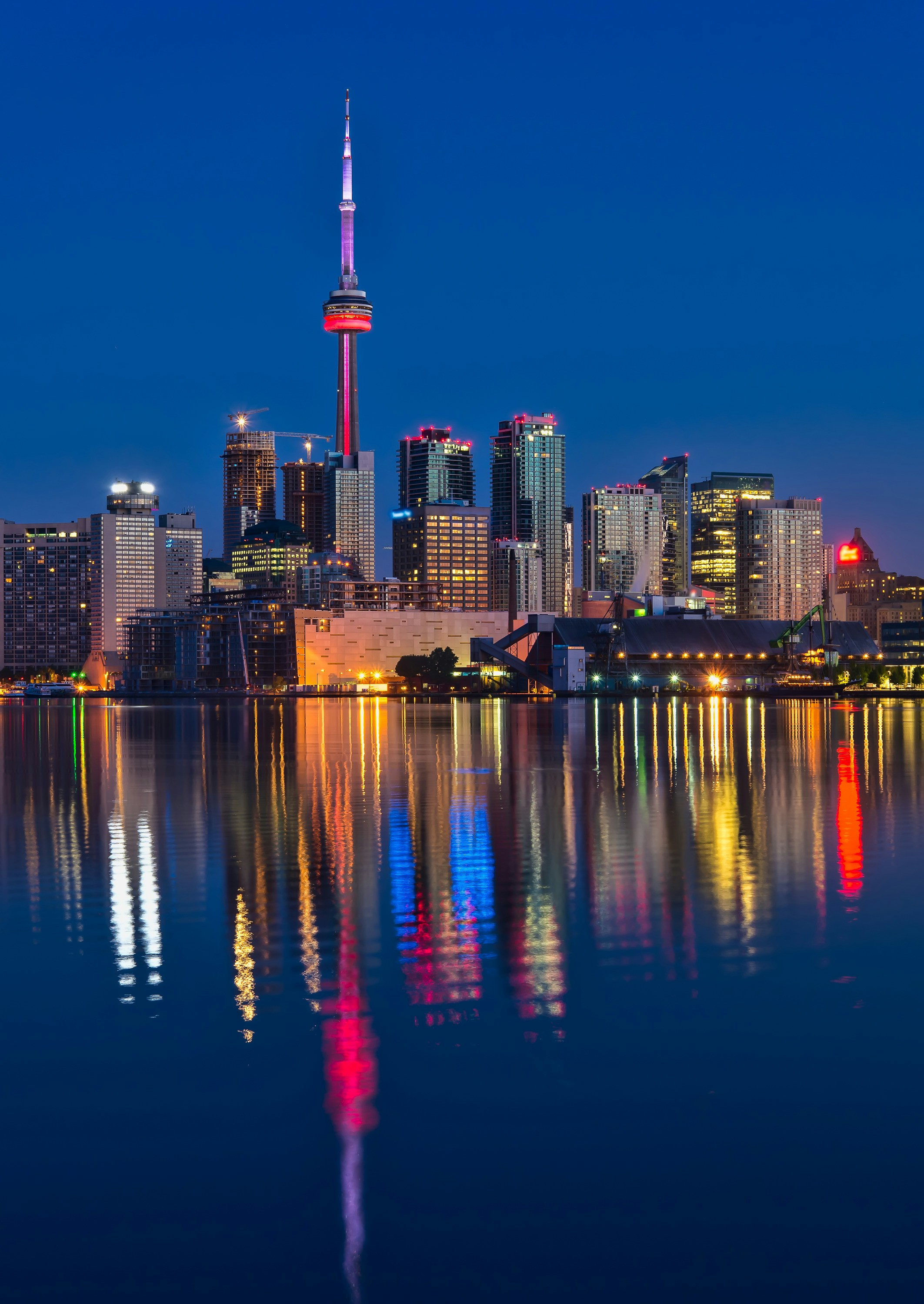 500+ Beautiful Cn Tower Pictures - Canada | Download Free Images on ...
