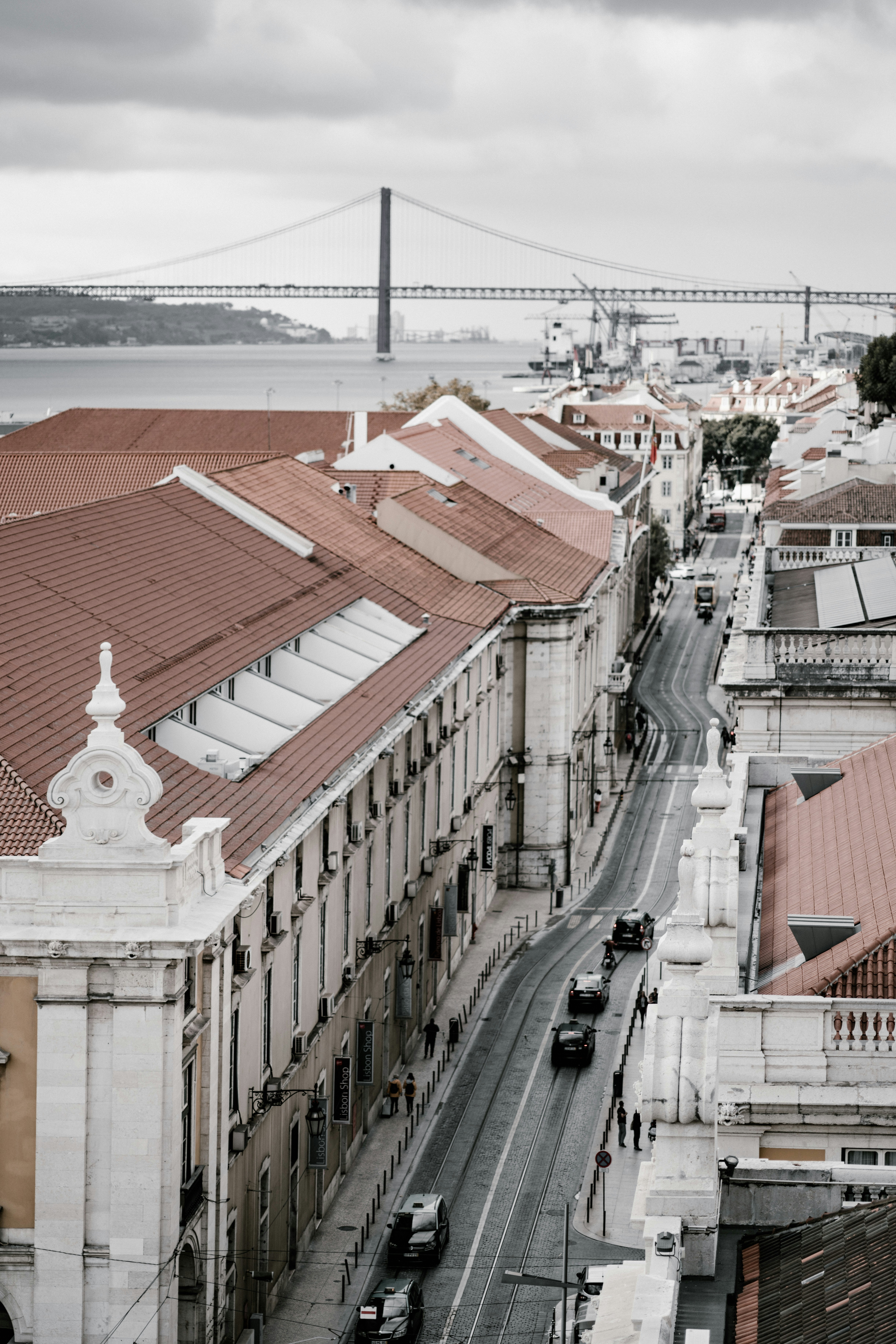 Red Roofs, Narrow Lanes, and a Distant Suspension Bridge