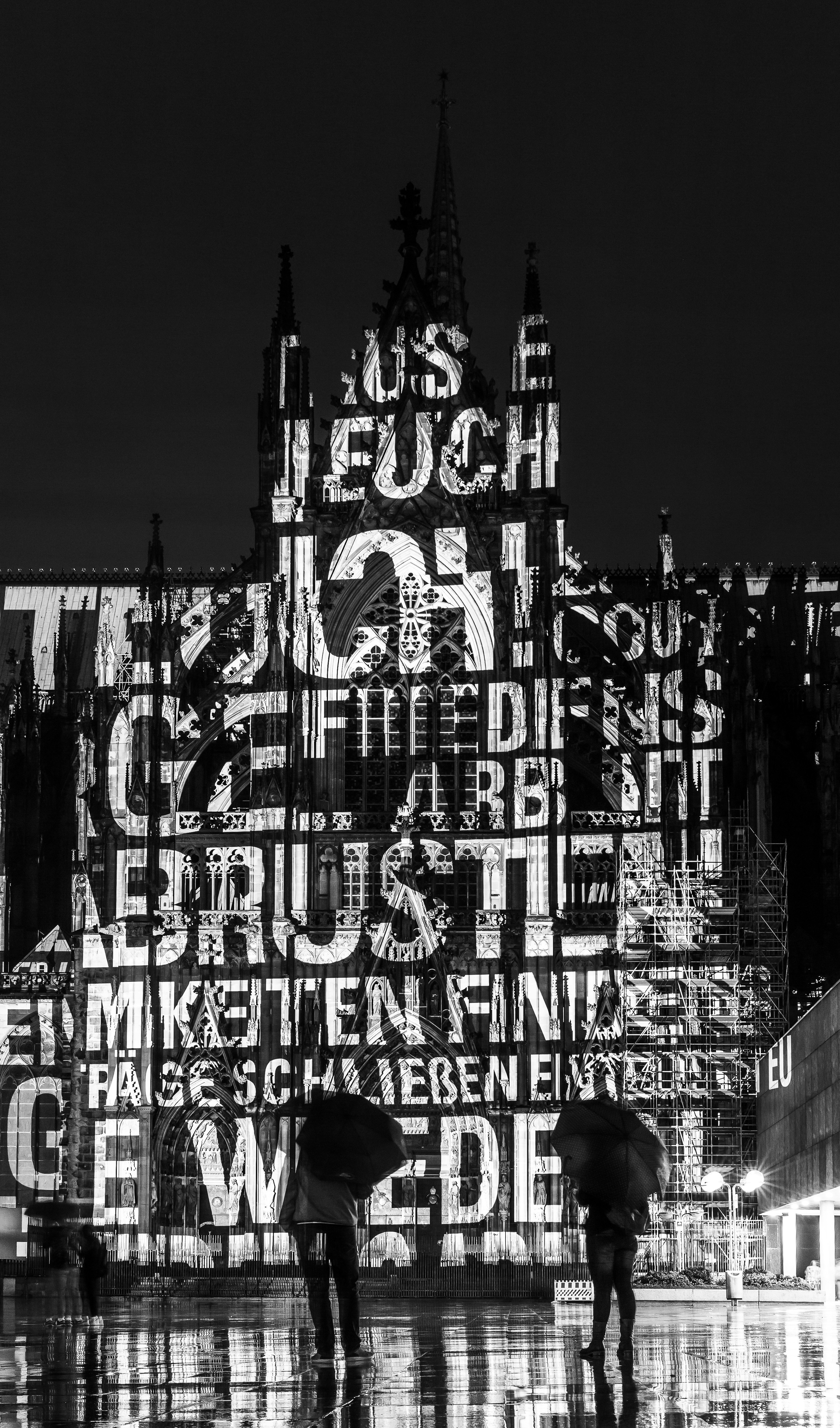 grayscale photography of concrete structureLucas Carl