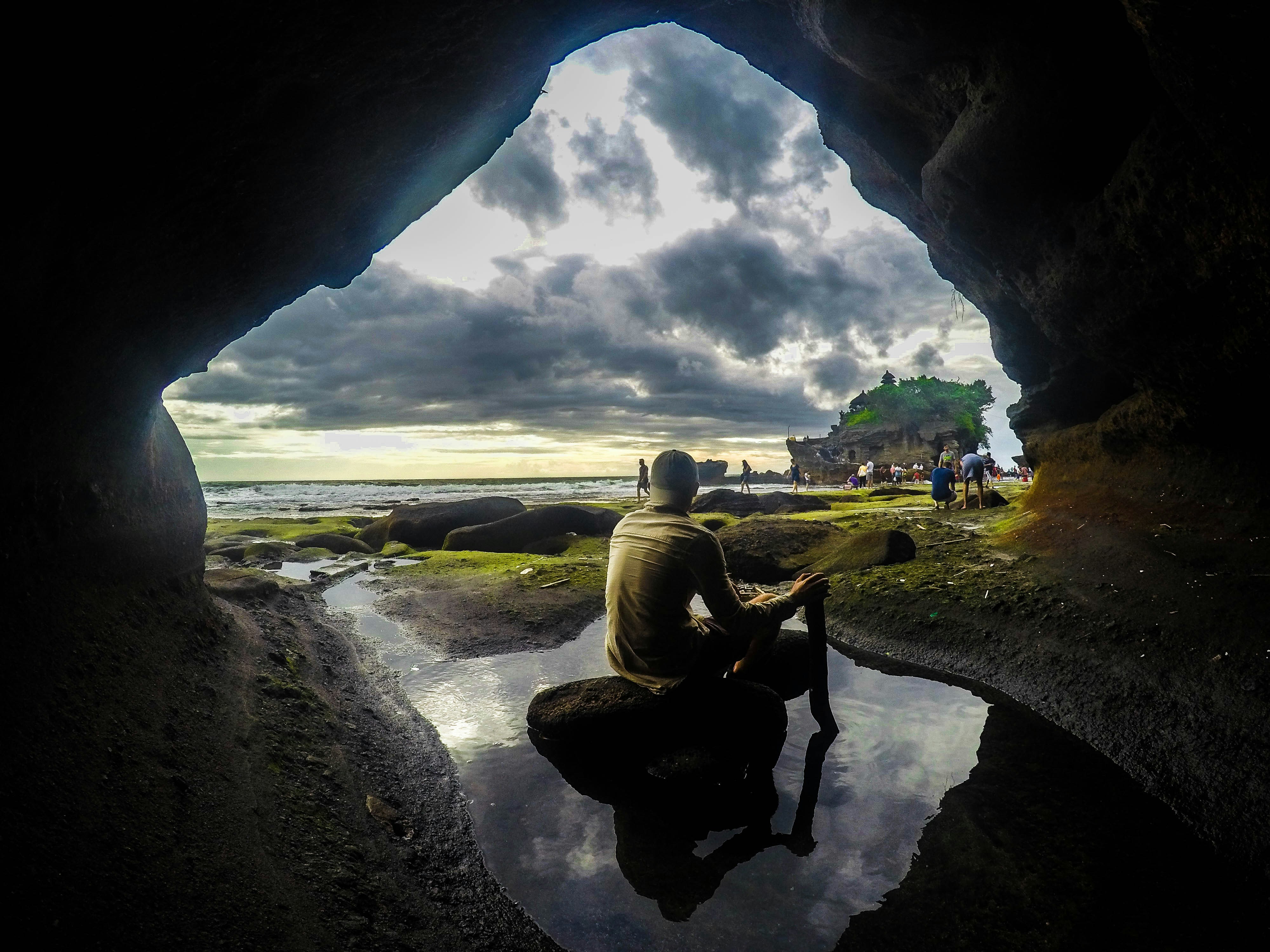 Amazing day in Bali, exploring on motorbikes with my best mate. Found this beauty of a spot for a nice wide lens shot
