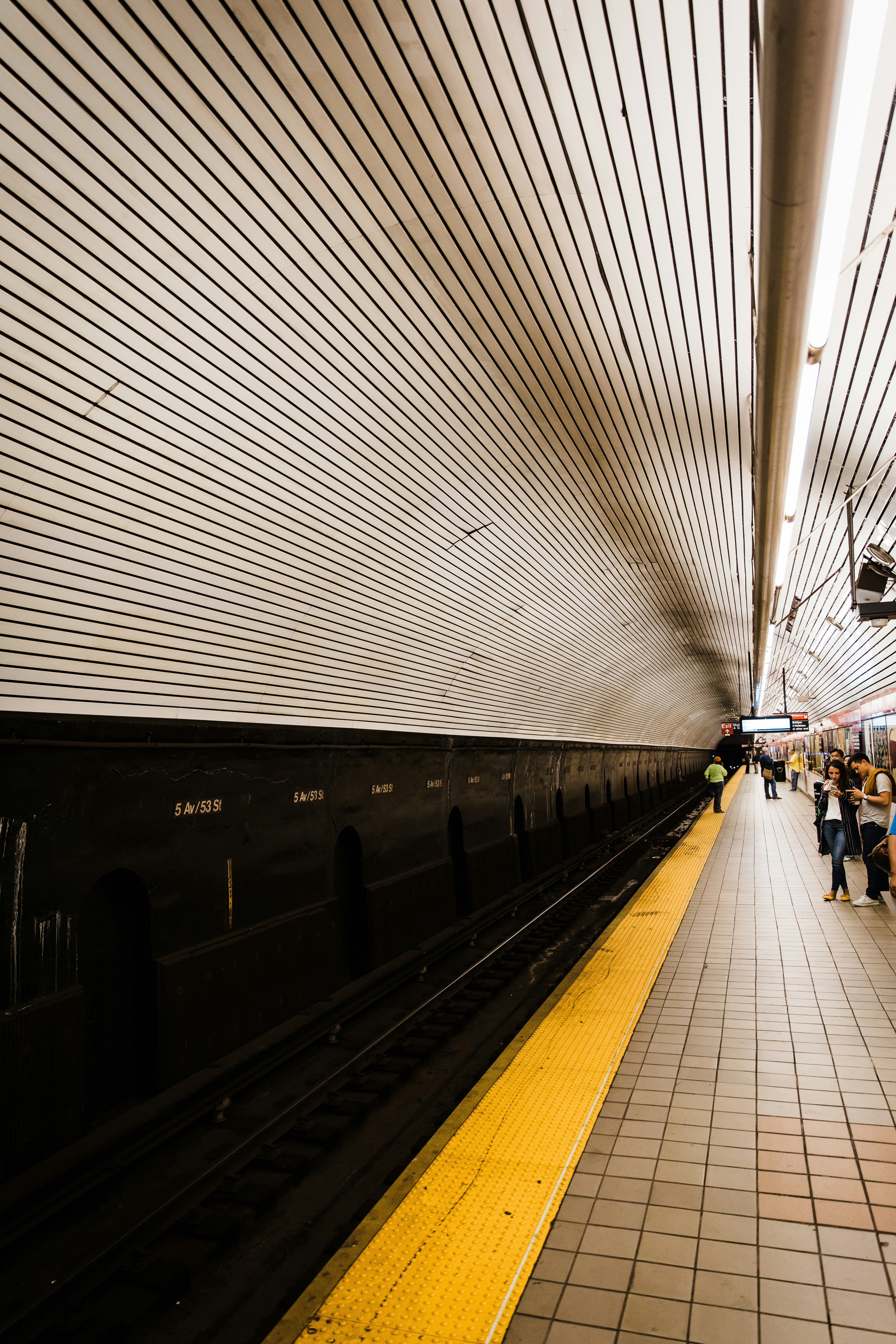 New York City Subway Pictures | Download Free Images on Unsplash