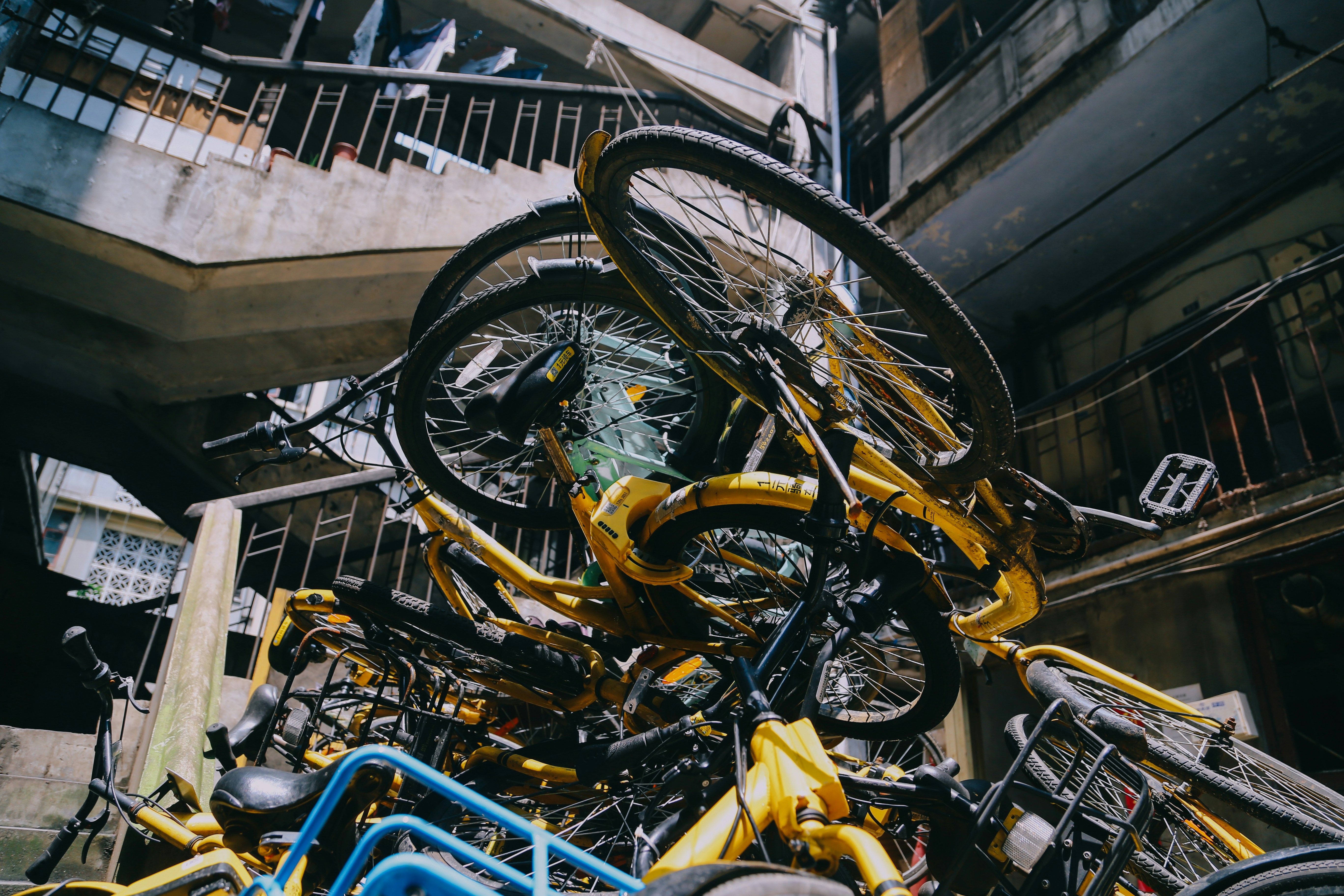 Pile of bicycle lot photo – Free Bicycle Image on Unsplash