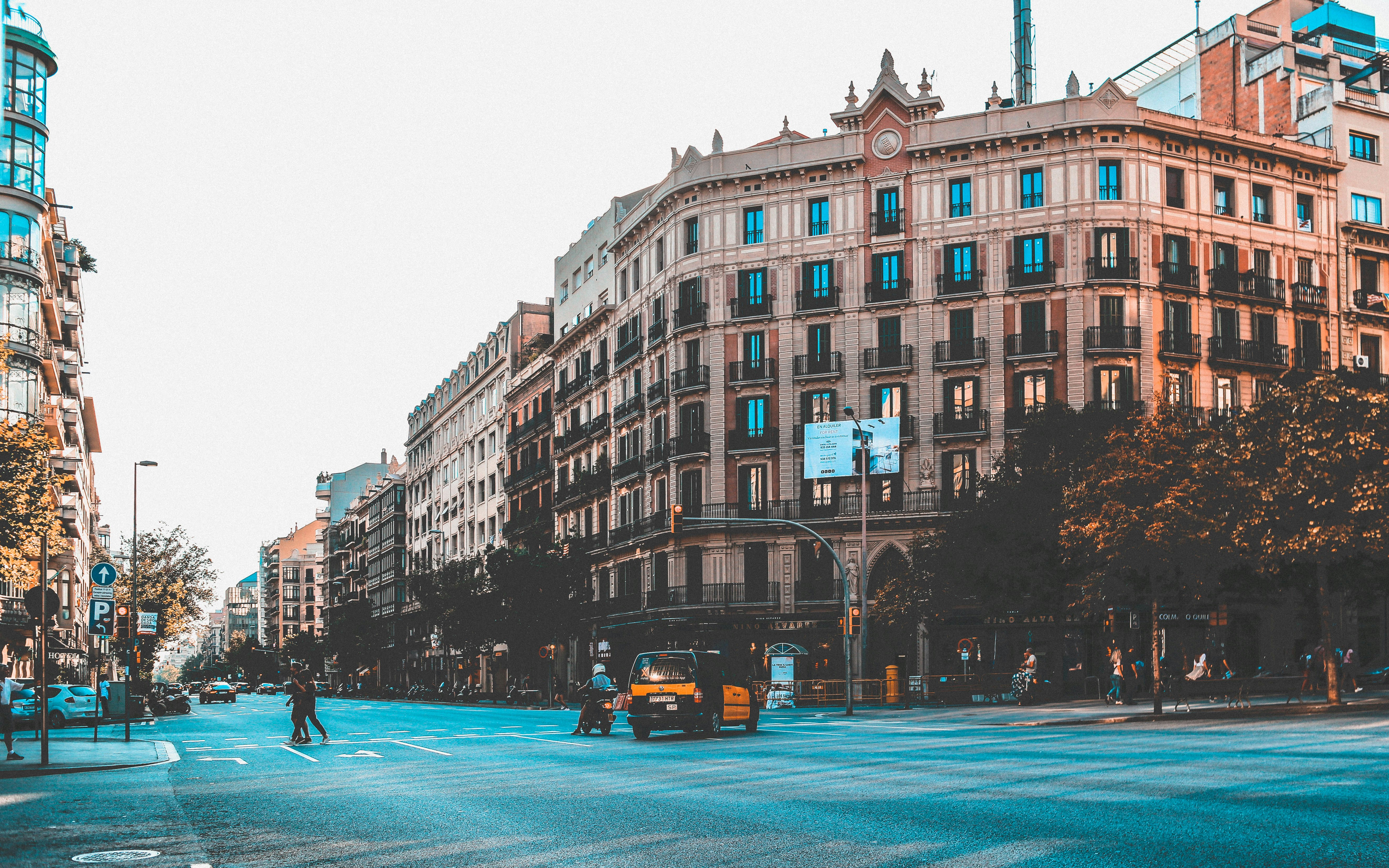 Time lapse photo of intersection photo – Free City Image on Unsplash