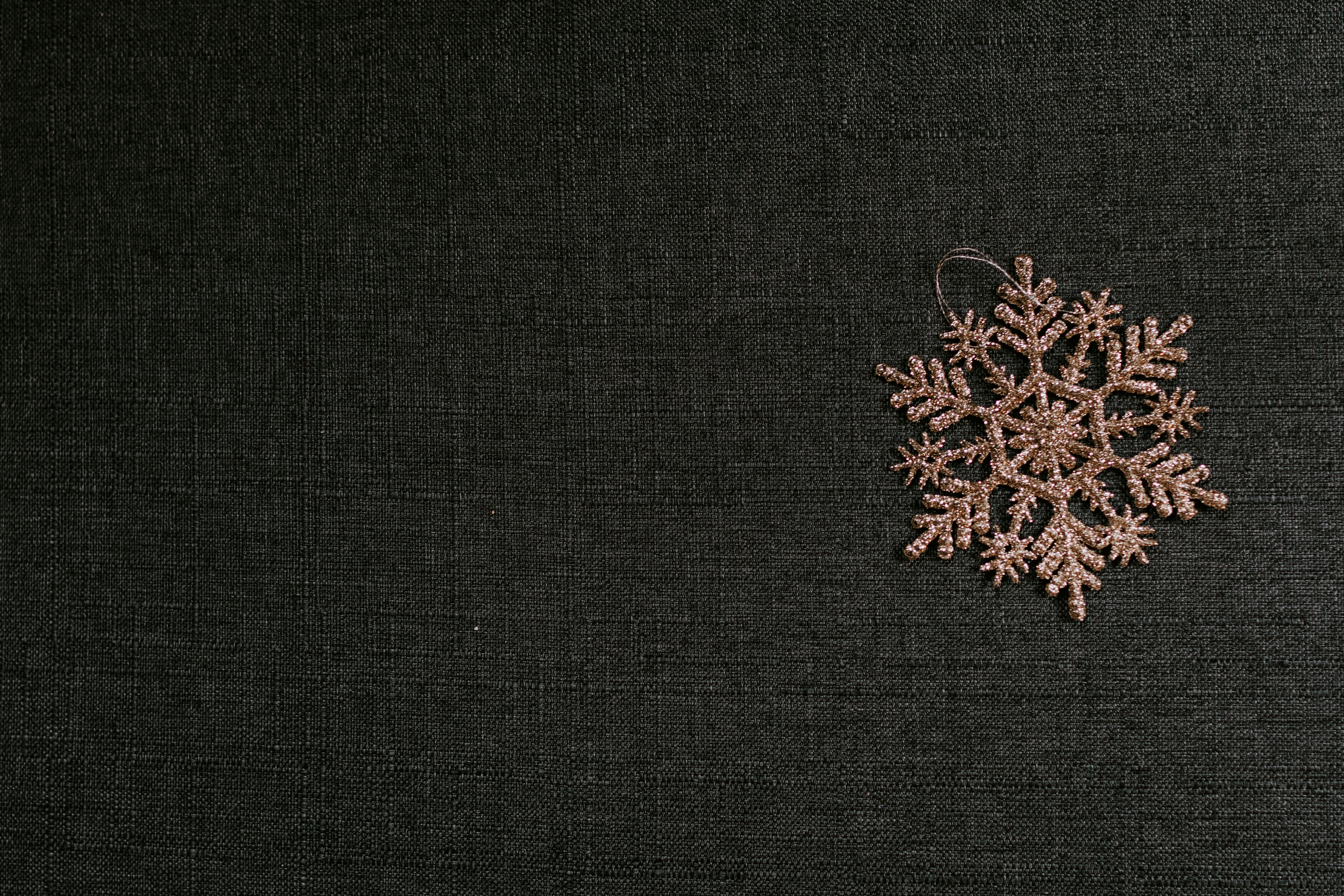 Brown snowflake patch on black textile photo – Free Grey Image on Unsplash