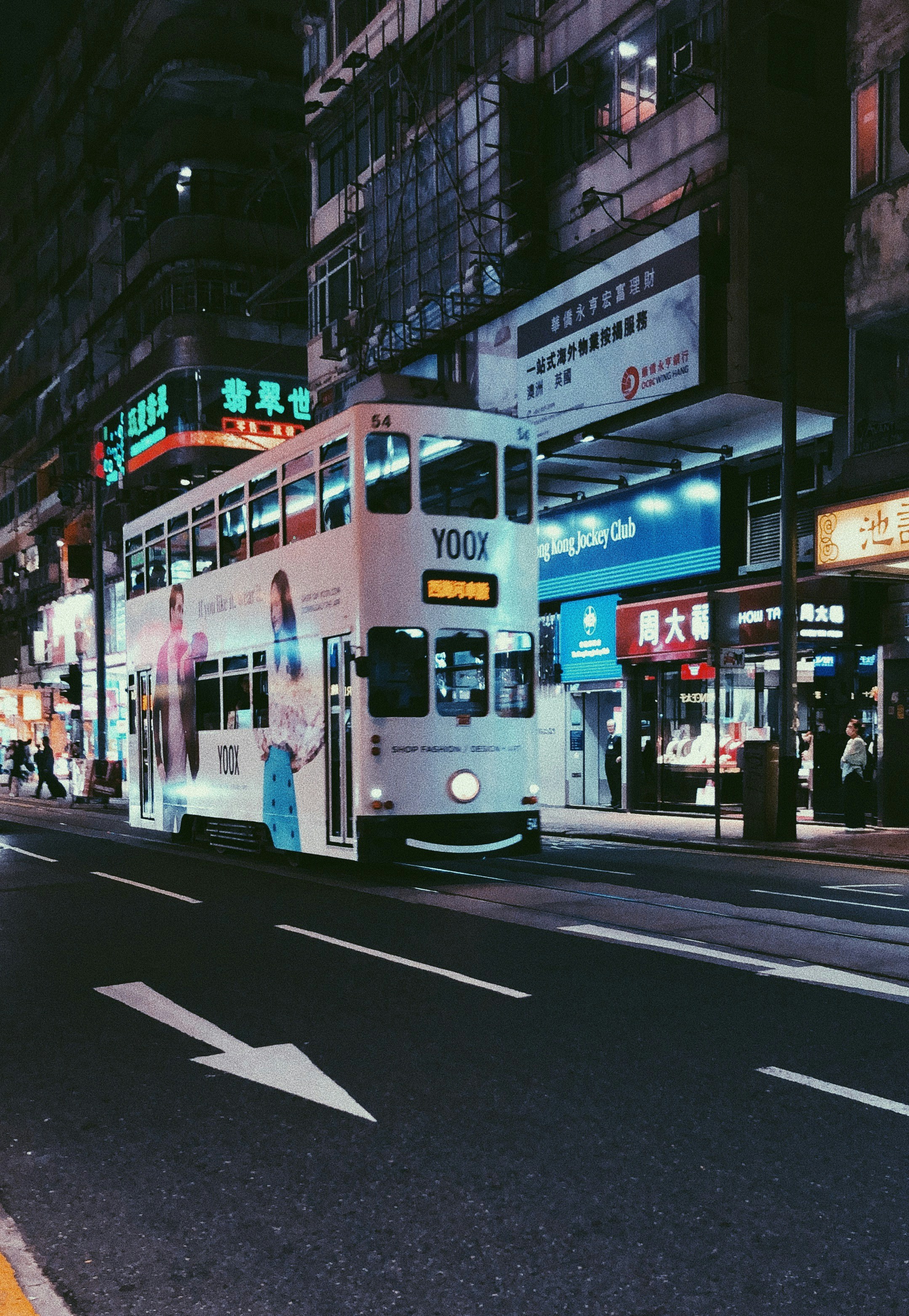 White transit bus photo – Free Human Image on Unsplash