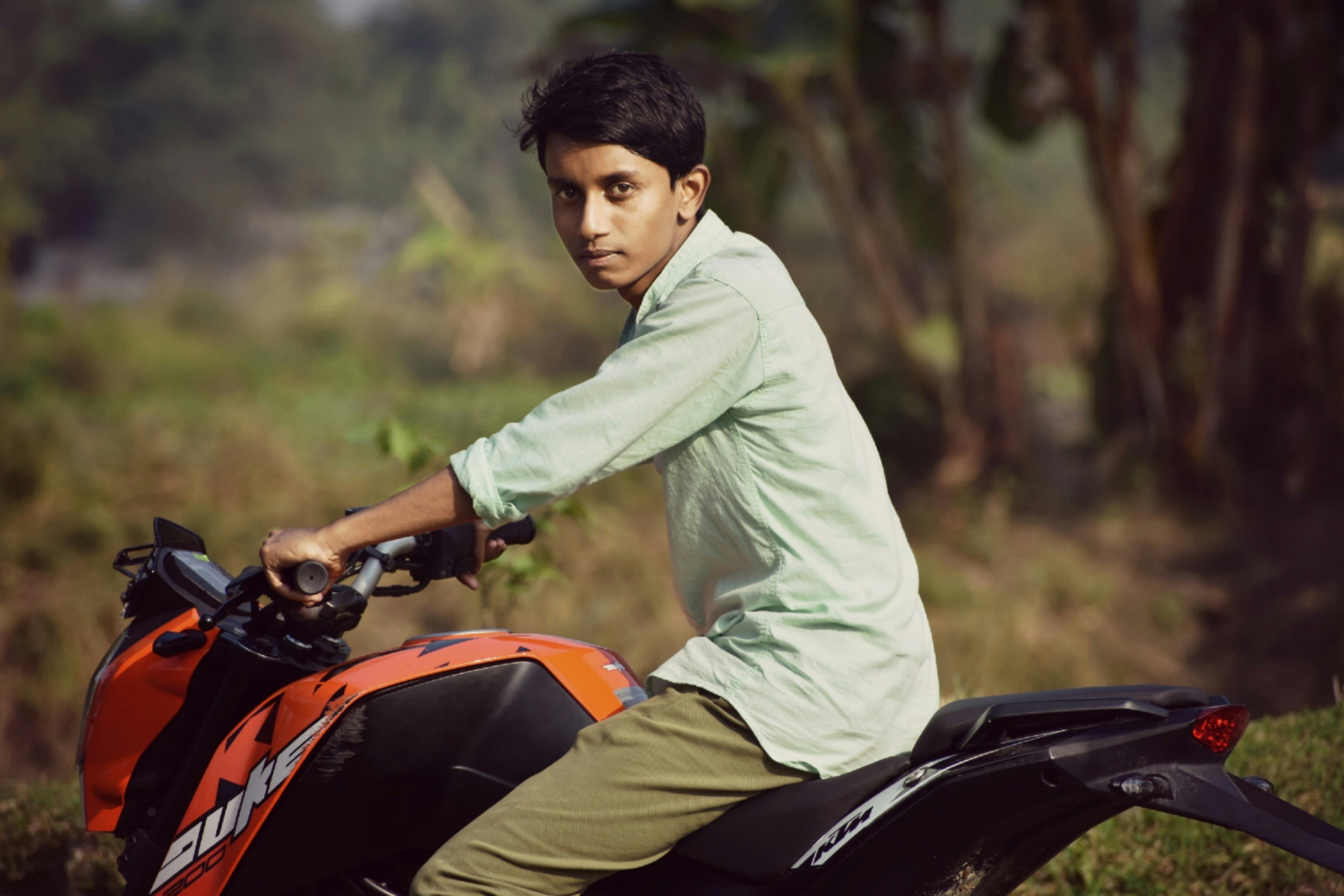 Man riding KTM Duke motorcycle photo – Free Person Image on Unsplash