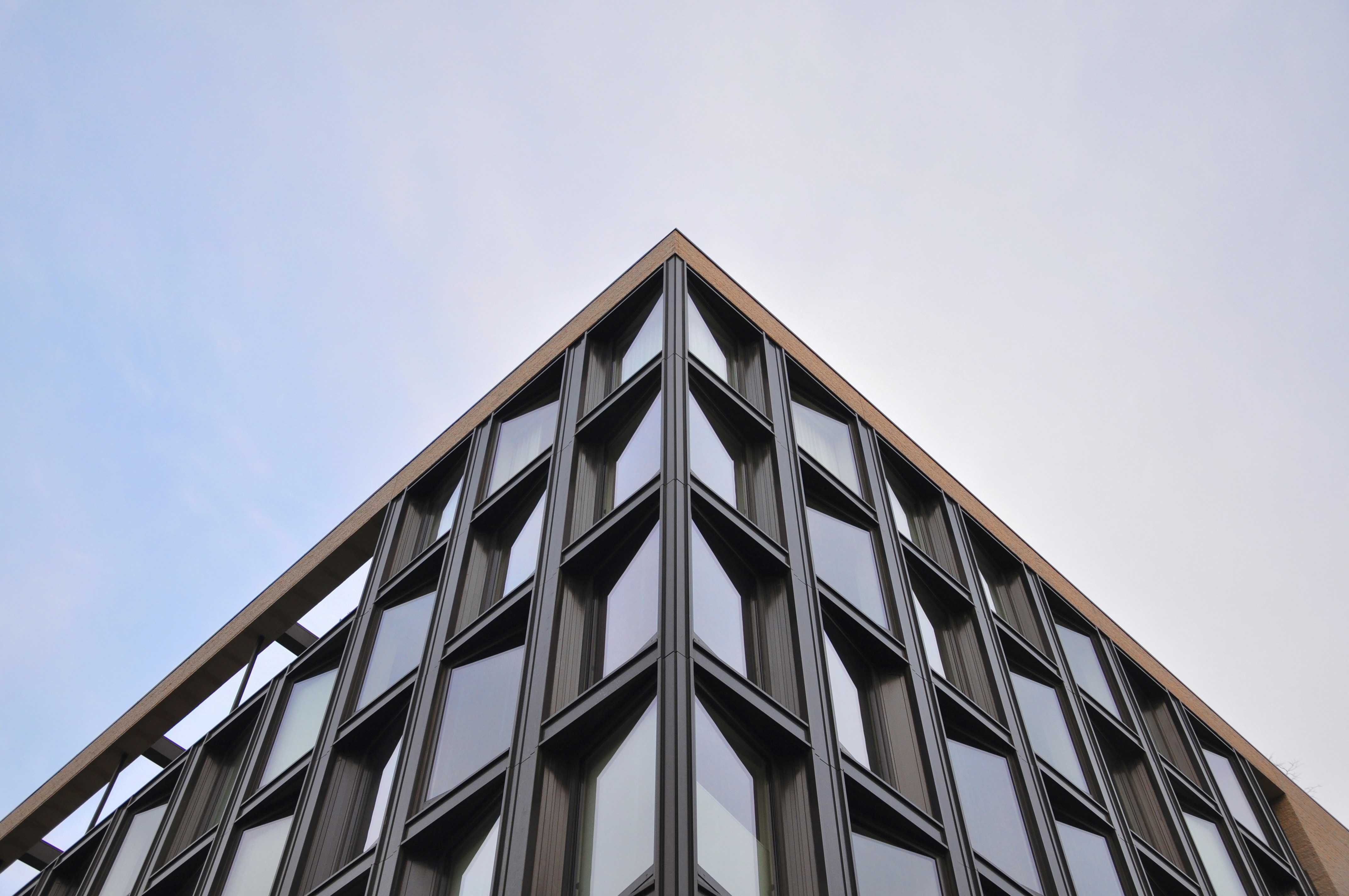 Gray glass window building photo – Free United states Image on Unsplash