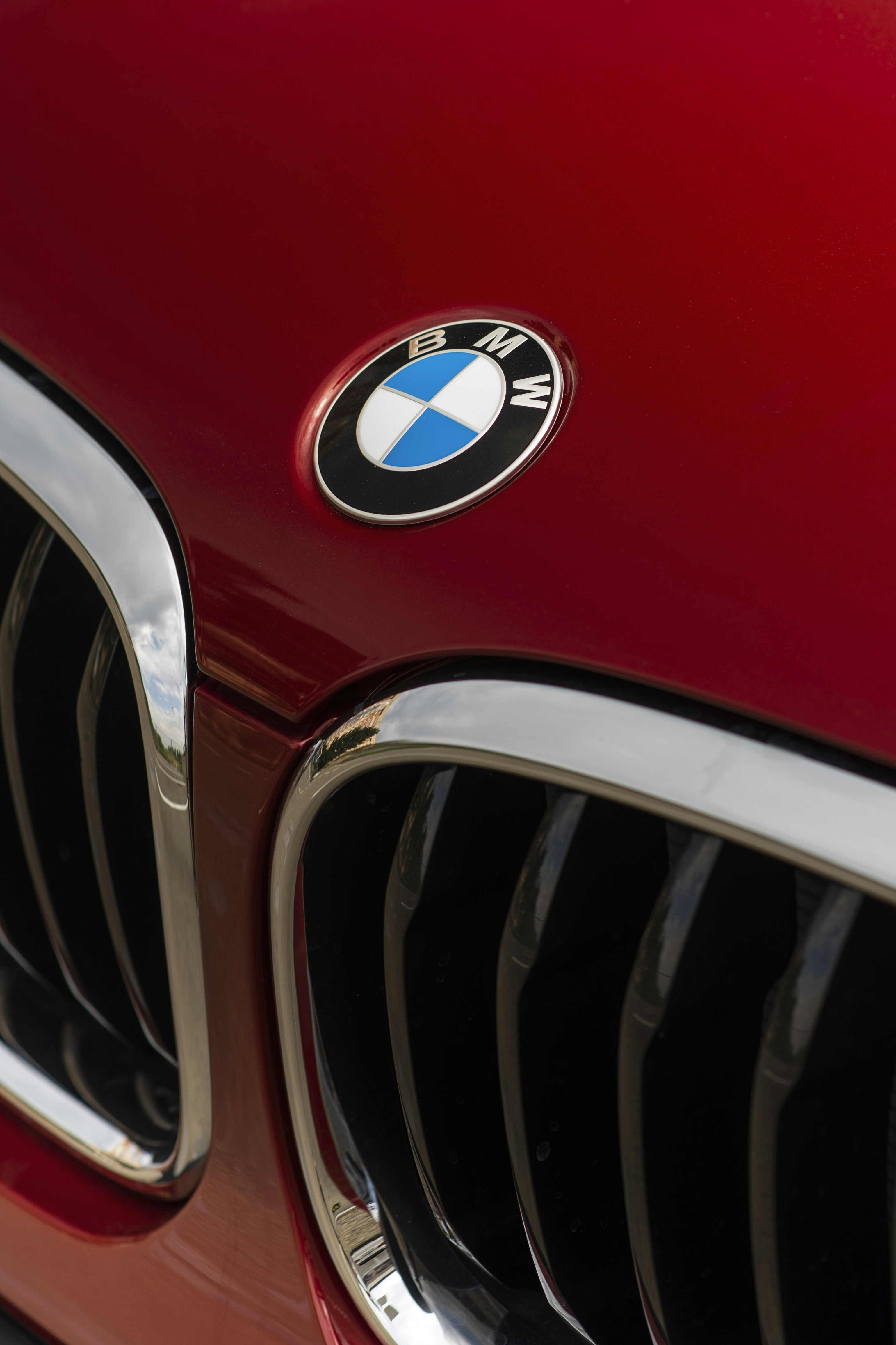 Red BMW car photo – Free Logo Image on Unsplash